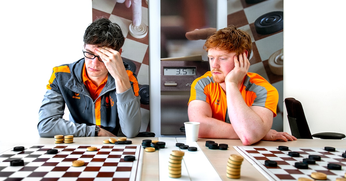 Wereldkampioen dammen Roel Boomstra is nog maar 29 en stopt. ‘Het is ...