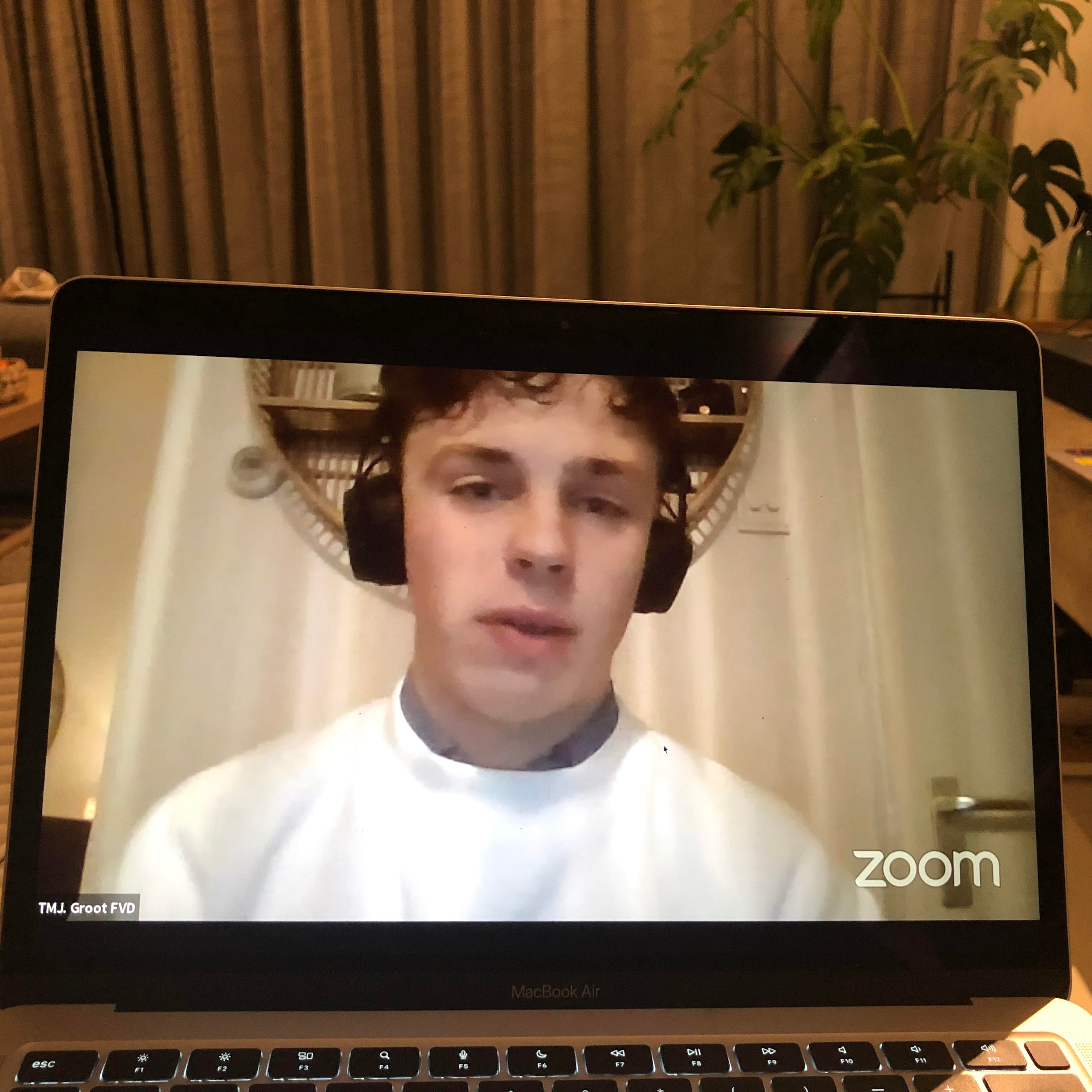 Hoe Forum nu ook zijn schijnbaar ongevaarlijke spelletjes speelt in de ...