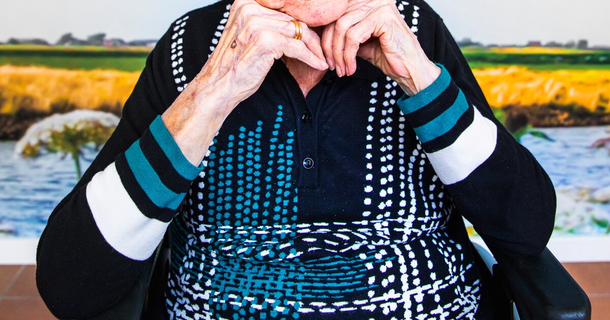 Hendrika (100 jaar): ‘Je moet niet te moeilijk denken, want dan wordt ...