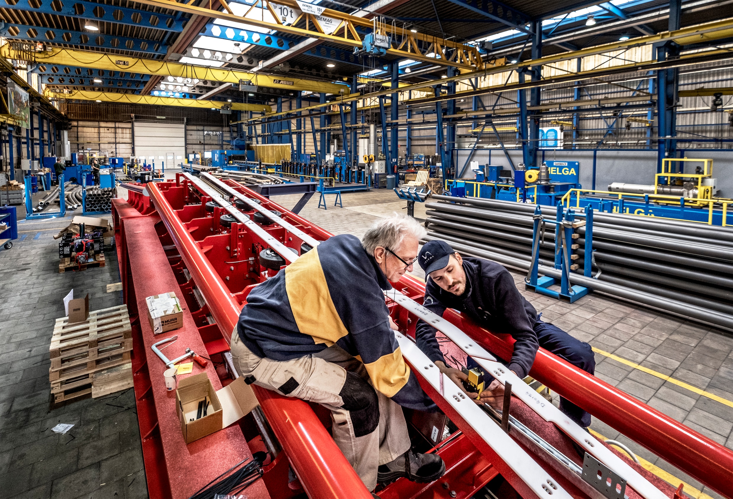 Staalprijs gaat sinds de Oekraïne-oorlog steil omhoog, en dat merkt ... Staalprijs gaat sinds de Oekraïne-oorlog steil omhoog, en dat merkt ...