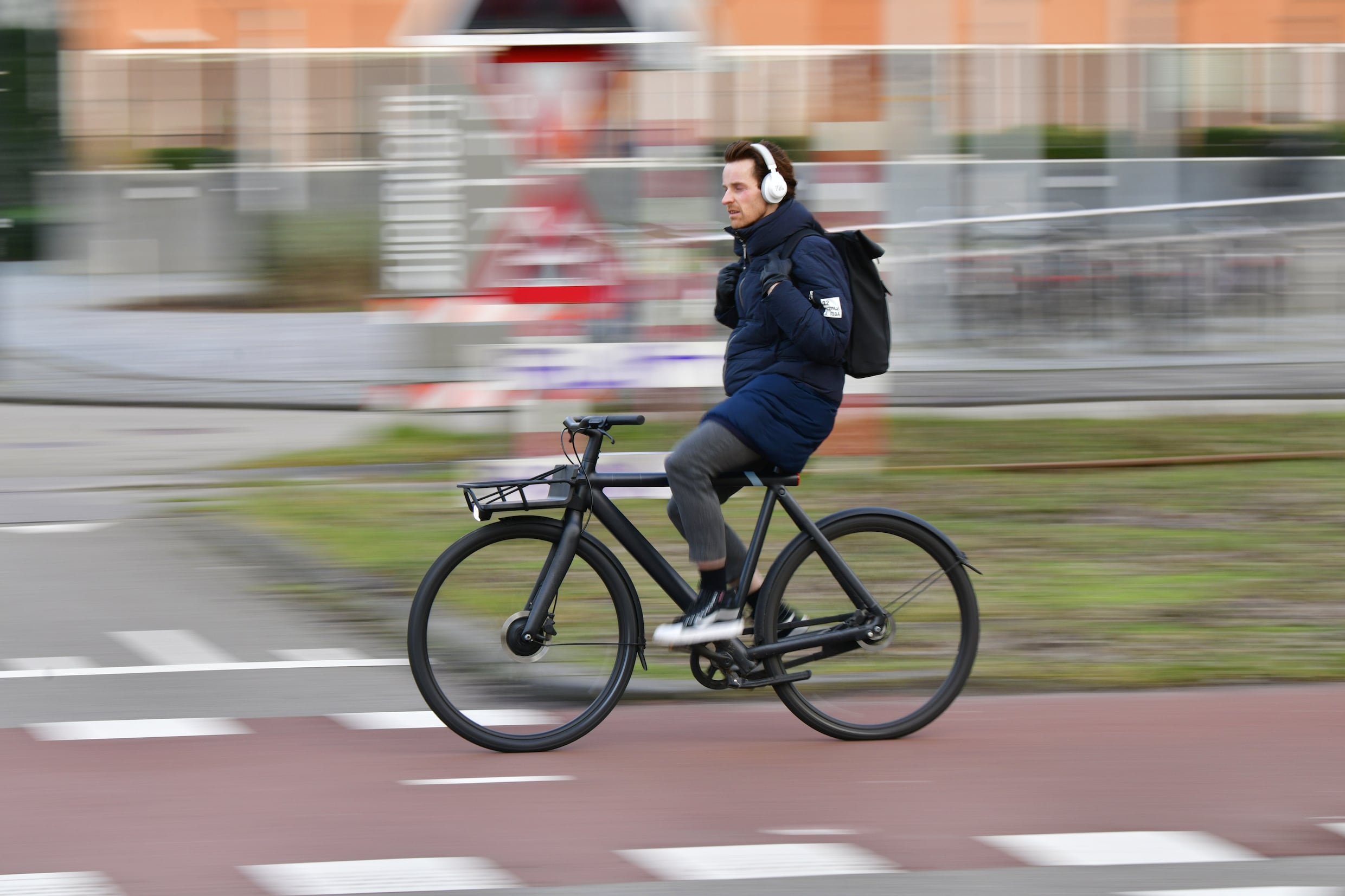 E-bikes gaan sneller dan gedacht − Fietsersbond Amsterdam wil ...