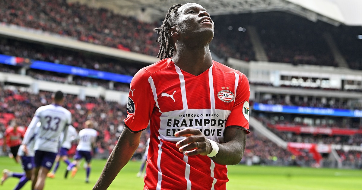 Afgeschreven aanvaller Bruma loodst PSV naar overwinning tegen RKC | de ...