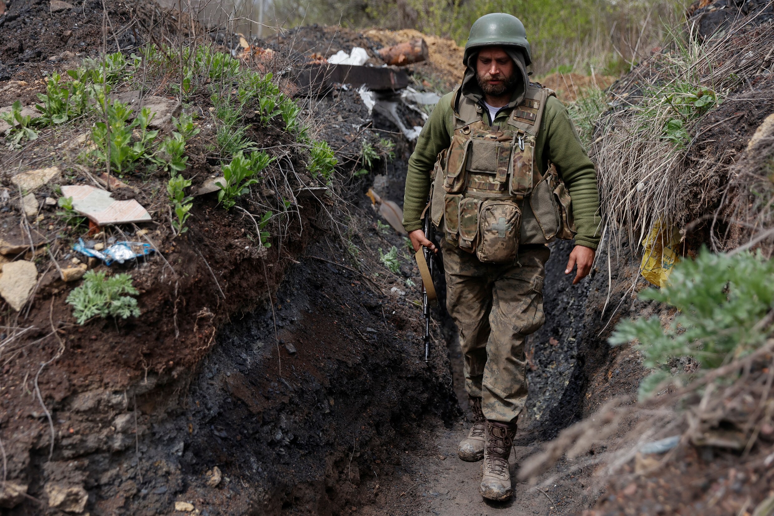 Zelenski: bondgenoten leveren eindelijk de wapens die we nodig hebben ...