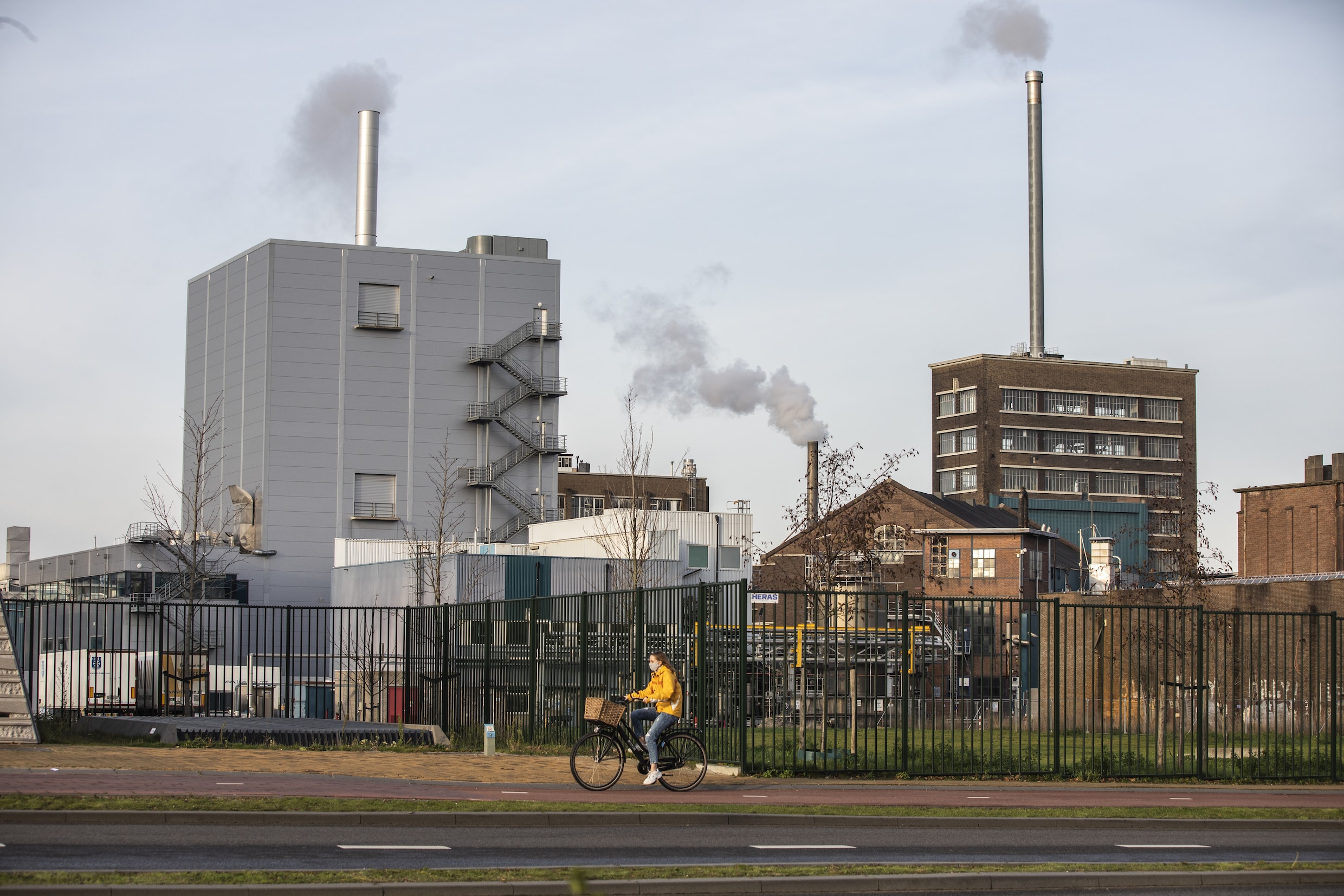 DSM wordt een Zwitsers bedrijf. Wat betekent dat voor Nederland? | de ...