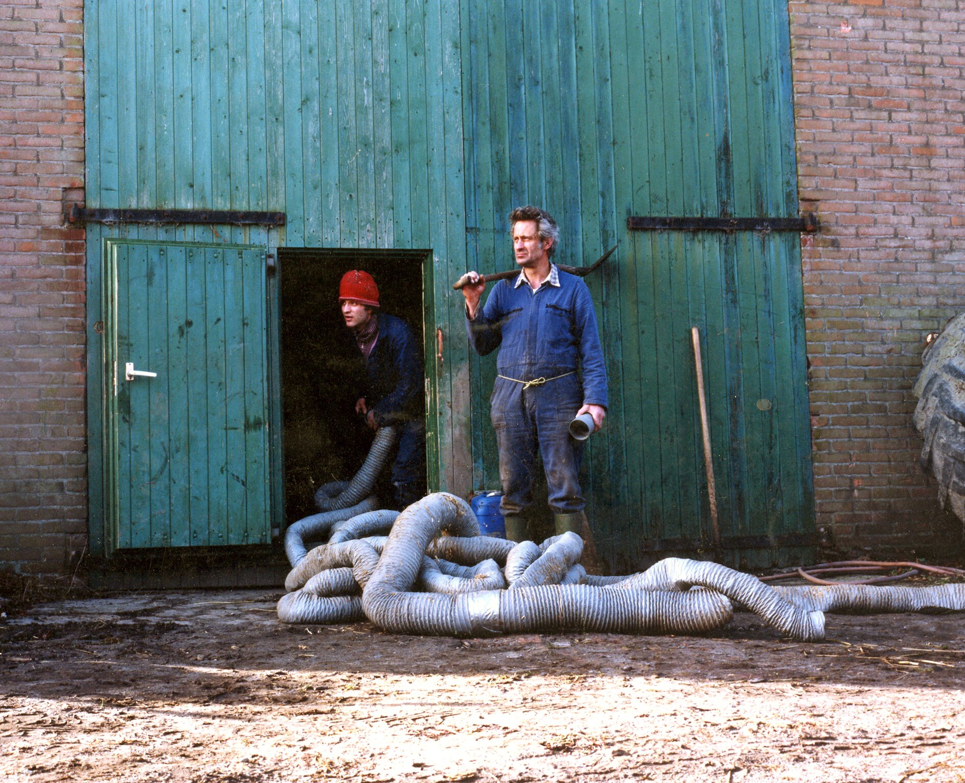 Dirk fotografeert zijn leven lang al de boerderij, die zo ouderwets is ...