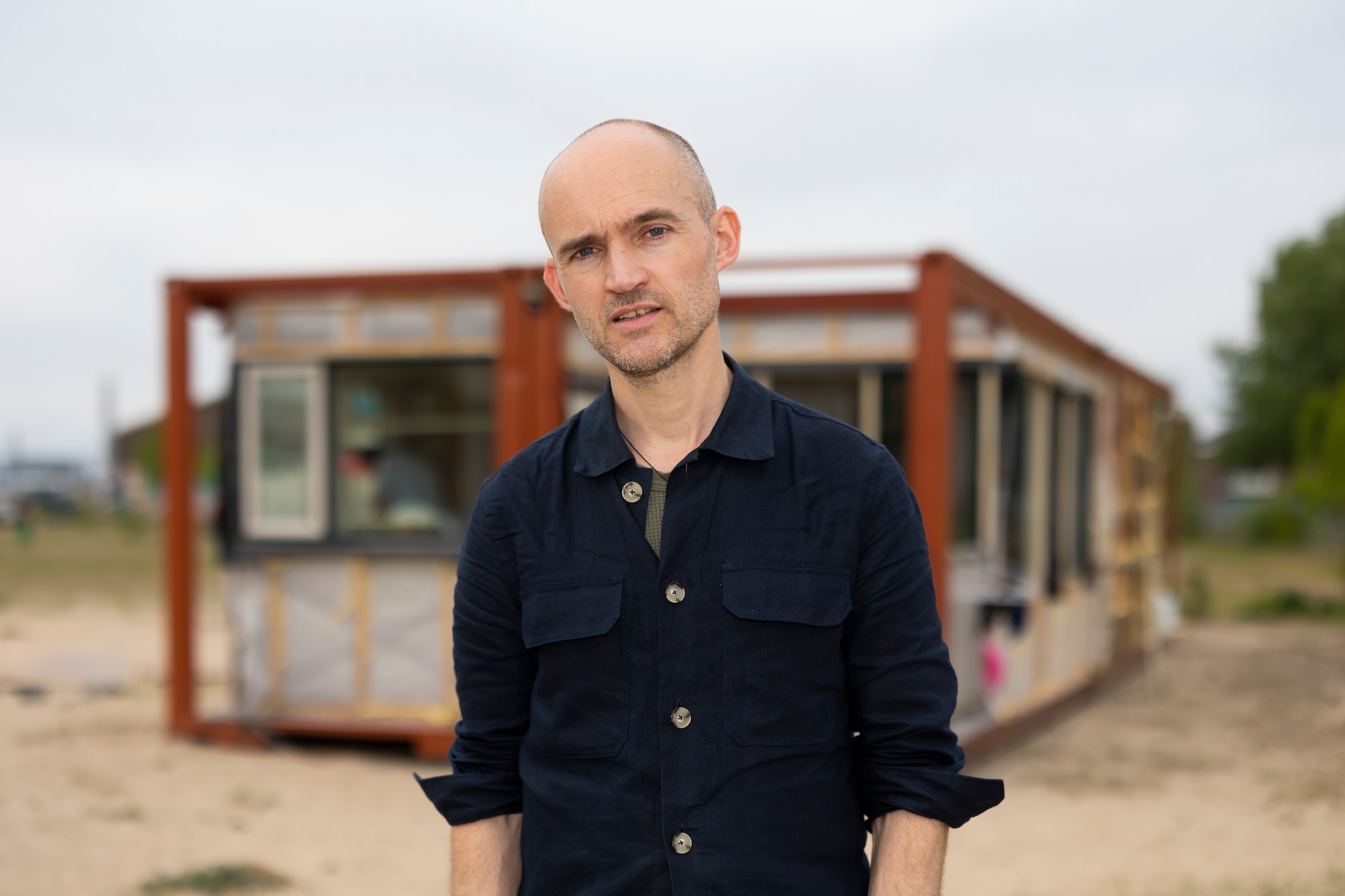 Kunstenaar Dries Verhoeven gaat Nederland vertegenwoordigen op Biënnale van Venetië | de Volkskrant