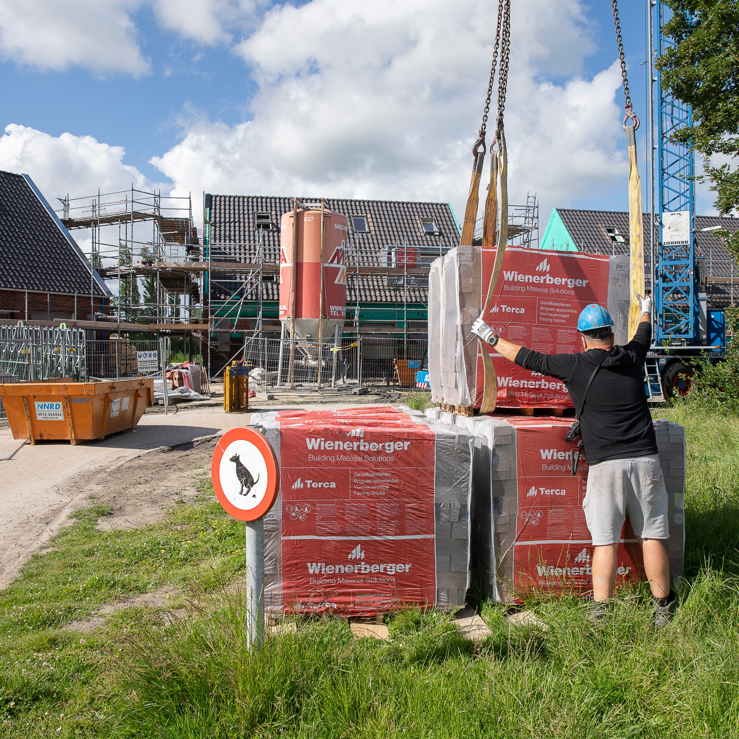 Zelfs in het aardbevingsgebied in Groningen gingen huizenprijzen bijna ...
