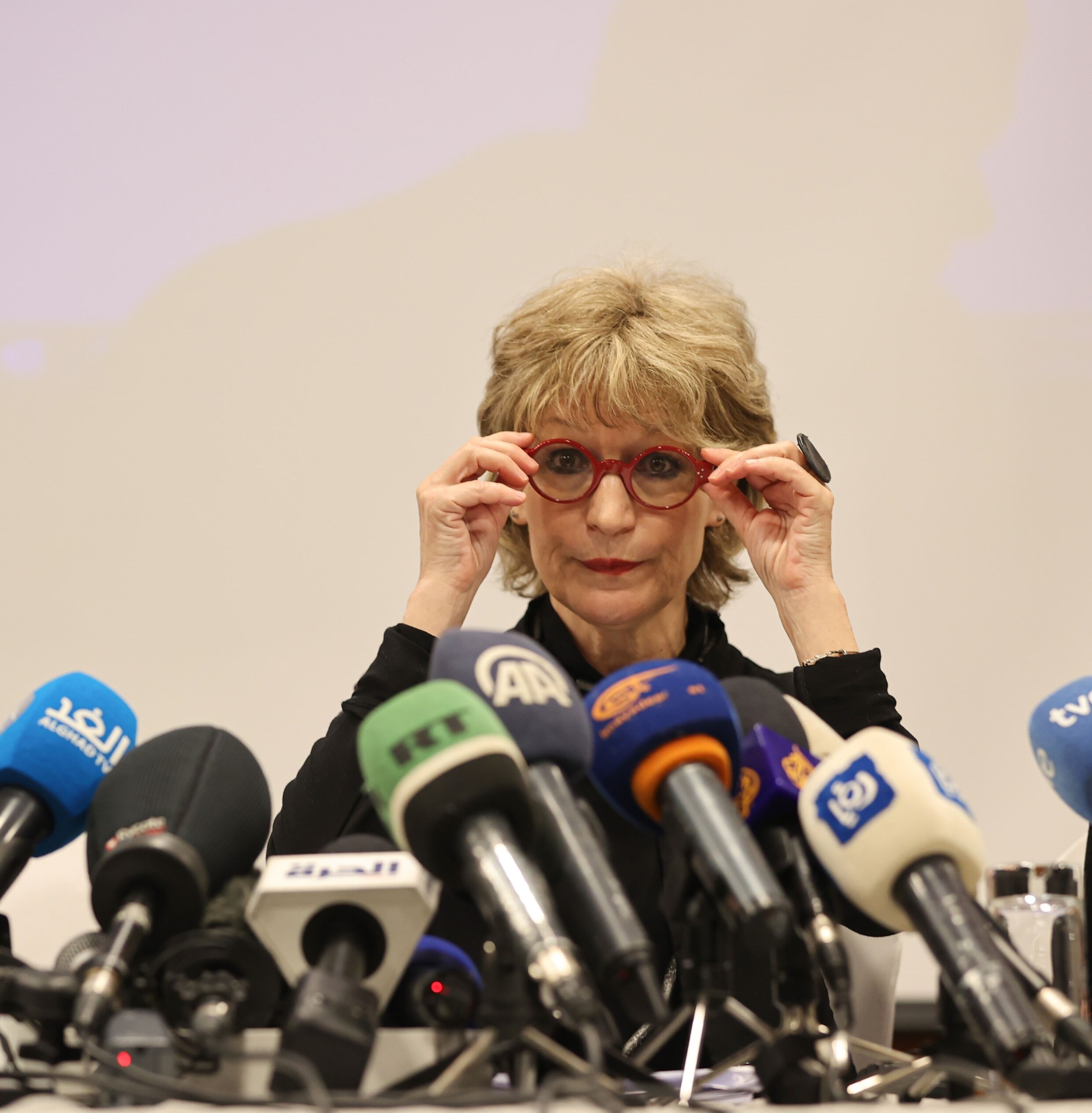 Voortvarende baas van Amnesty ‘kan verstrooid overkomen, maar weet ...