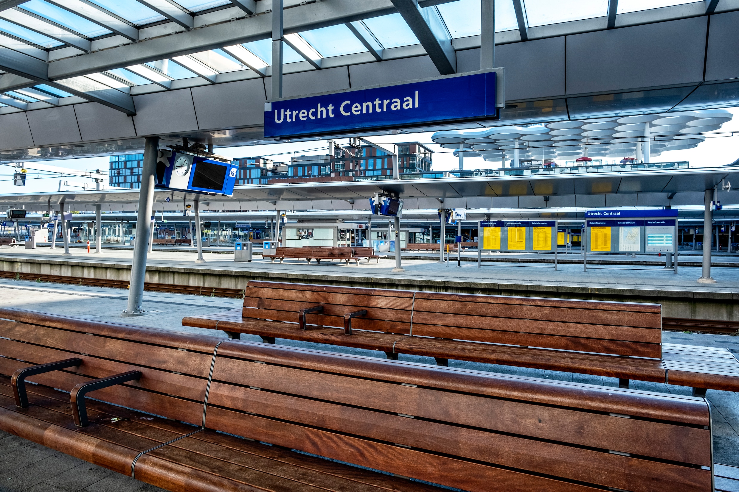 NS-medewerkers staken: ‘Normaal gesproken gebruiken 1,3 miljoen ...