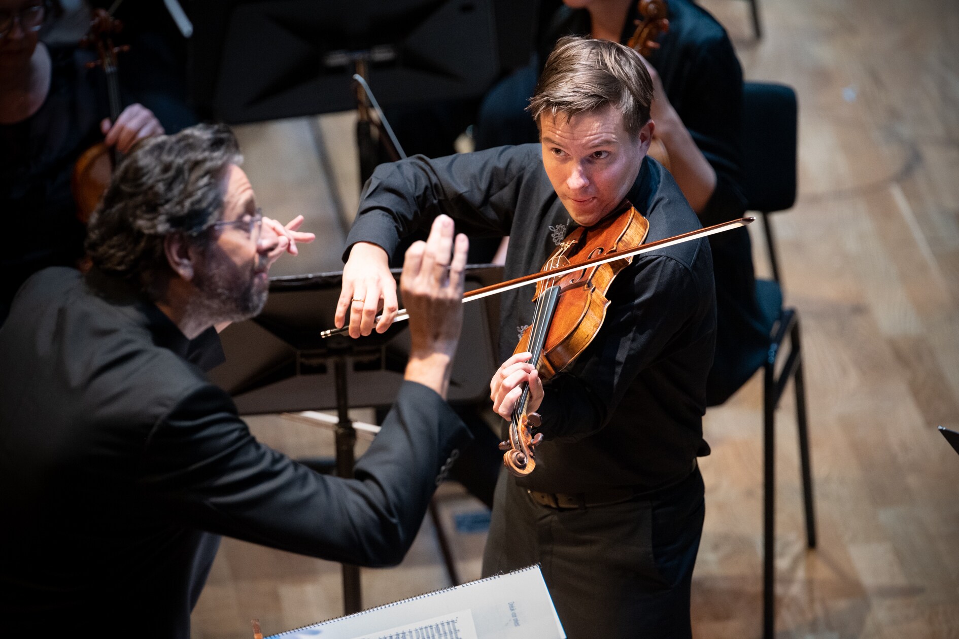 Orkest Phion mag vaker de verhaaltjes van Karmit Fadael vertellen ...