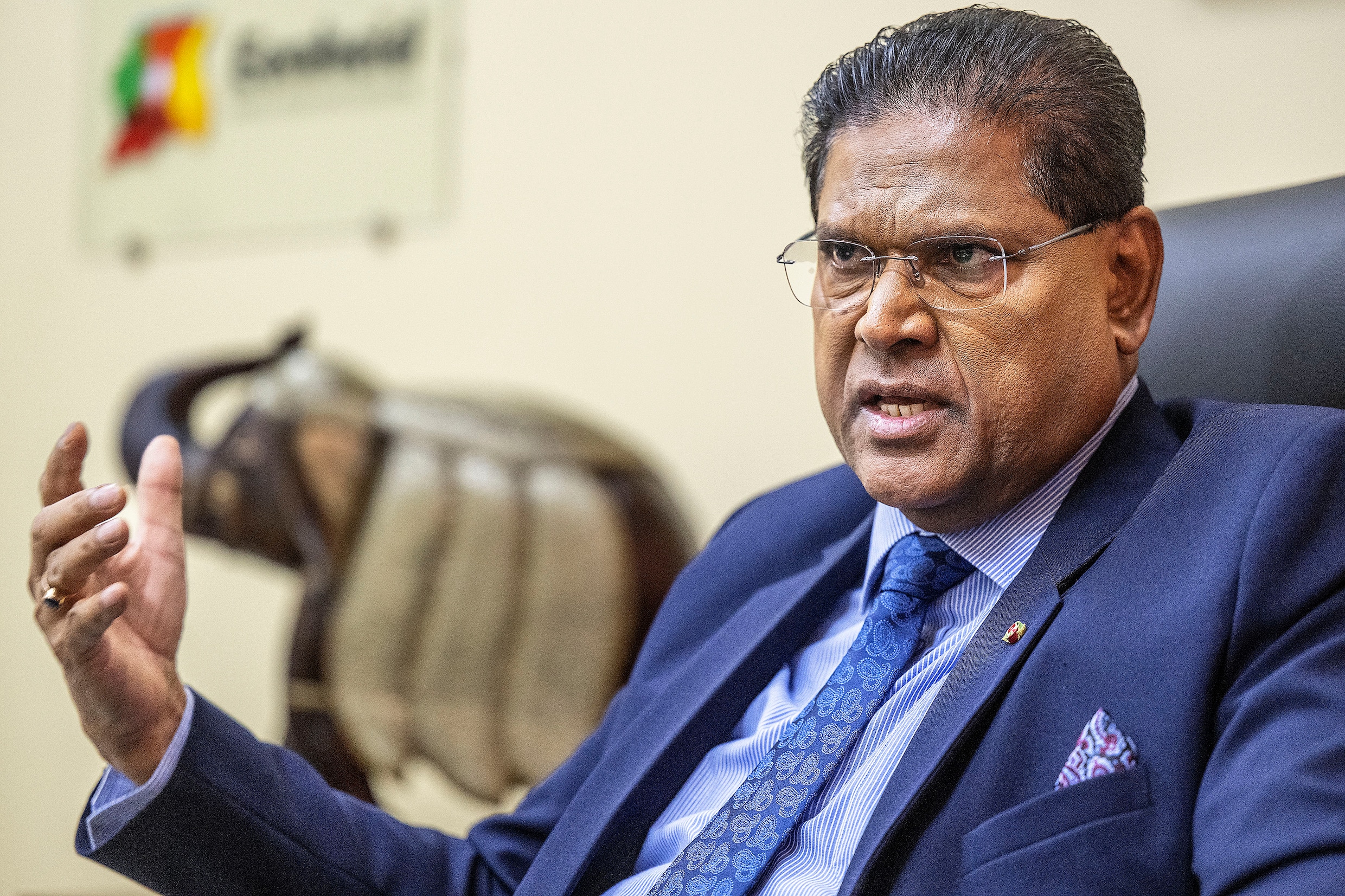 President Santokhi wil zakendoen met Rutte: ‘Nederland heeft een ...