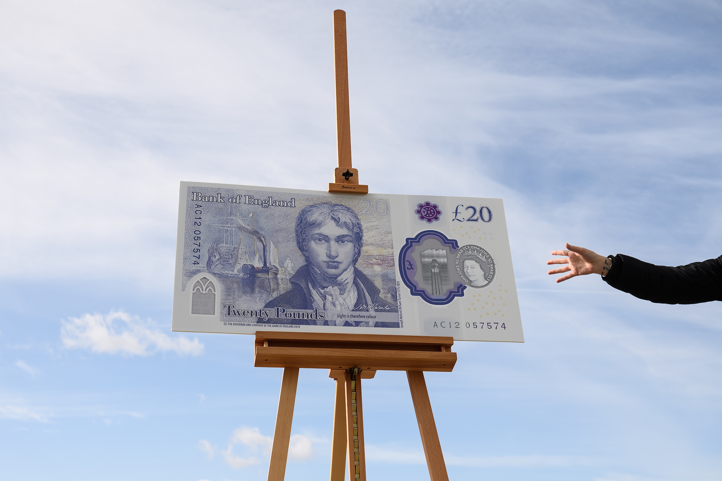 Britse pond in vrije val, nieuwe regering zet imago van Conservatieven ...