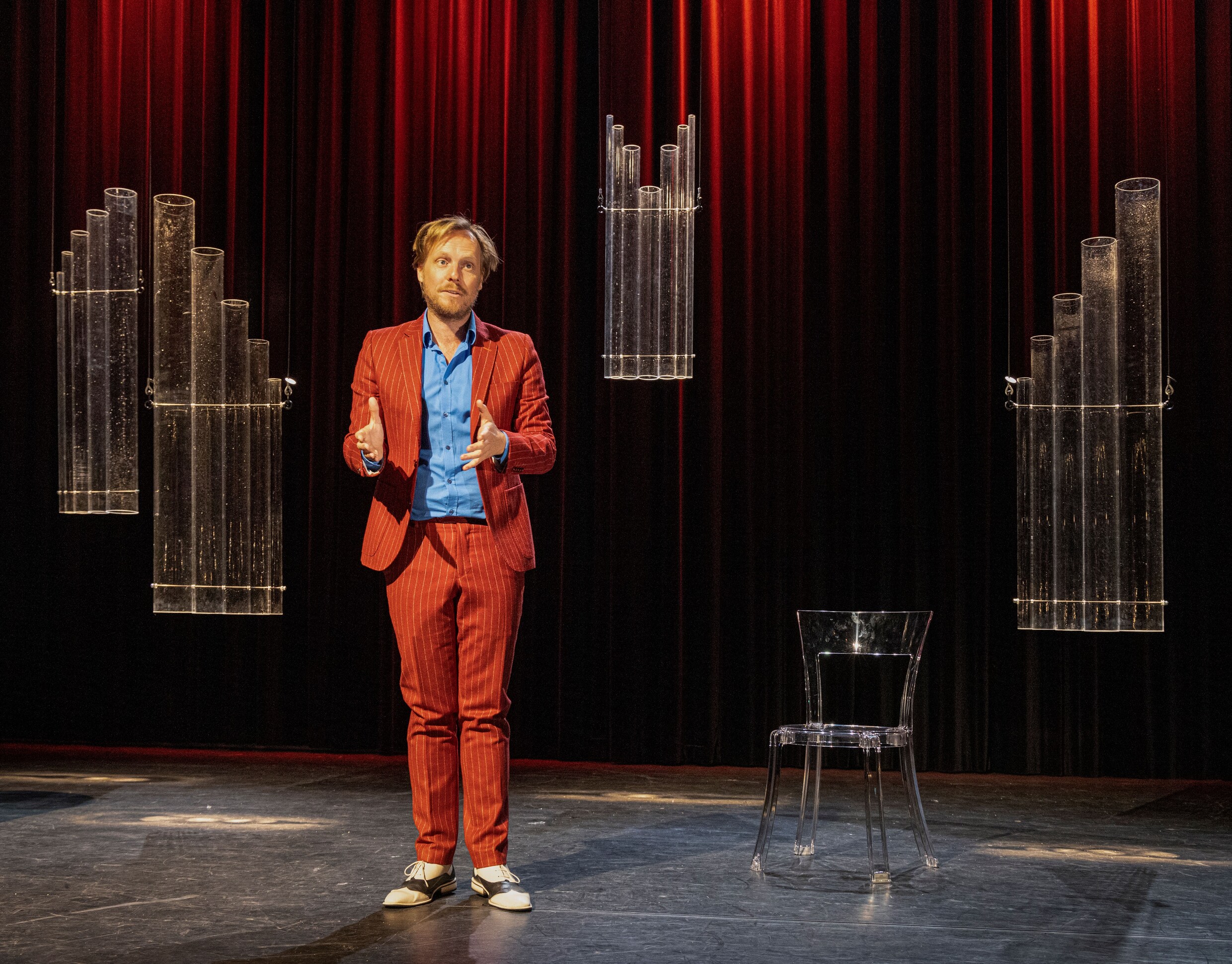 Een knappe voorstelling, die alleen nog wel wat onaangename ...