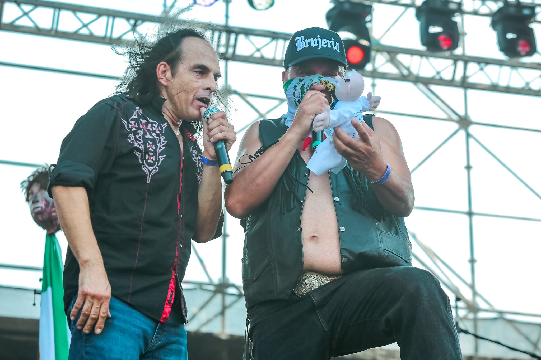 Dr. Simi is uitgegroeid tot een hype in de Mexicaanse concertscene | de ...