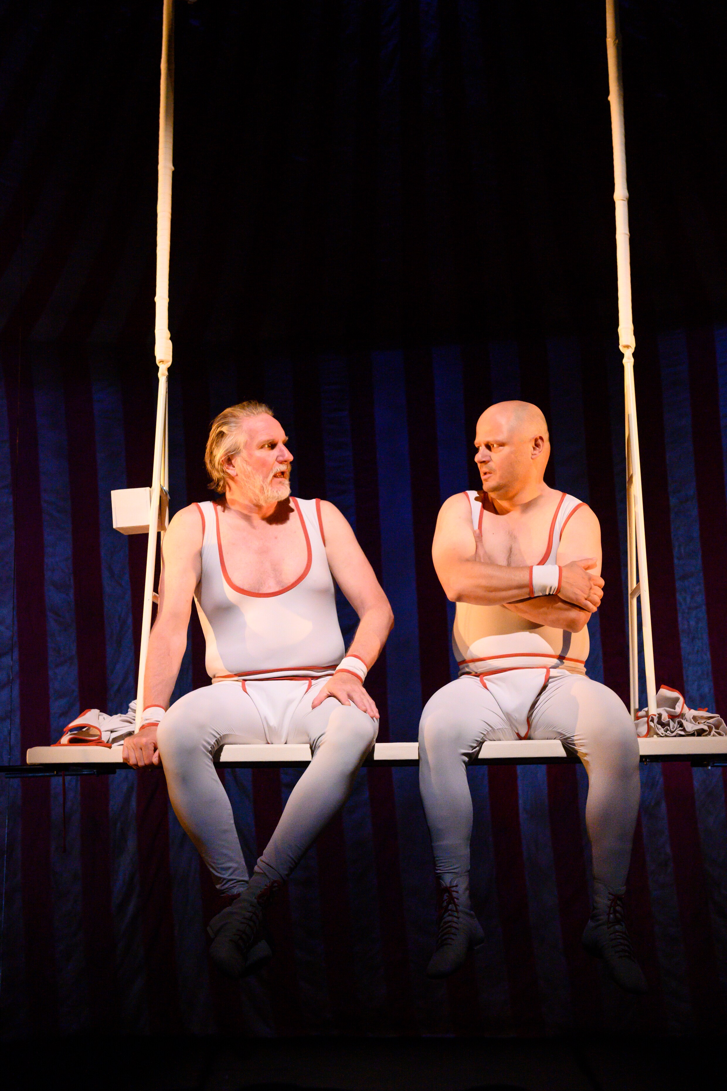 Er valt voldoende te gniffelen, maar de gulle lach blijft uit in de ...