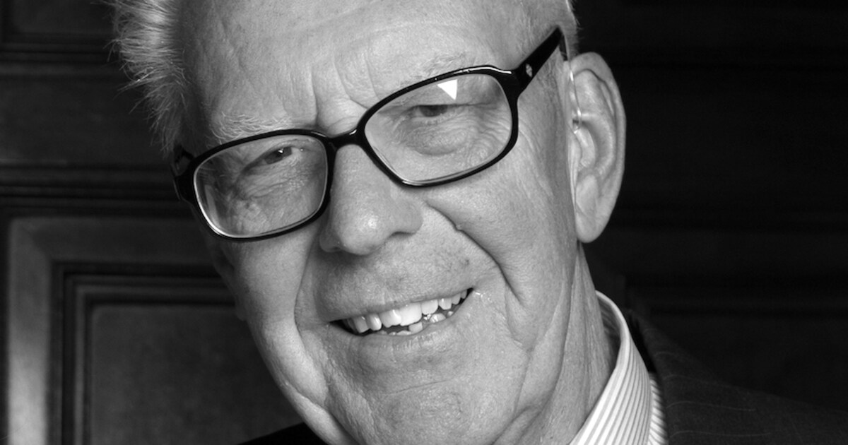 Ontdekker van mysterieuze ‘radiosterren’, die als een van de weinige ...