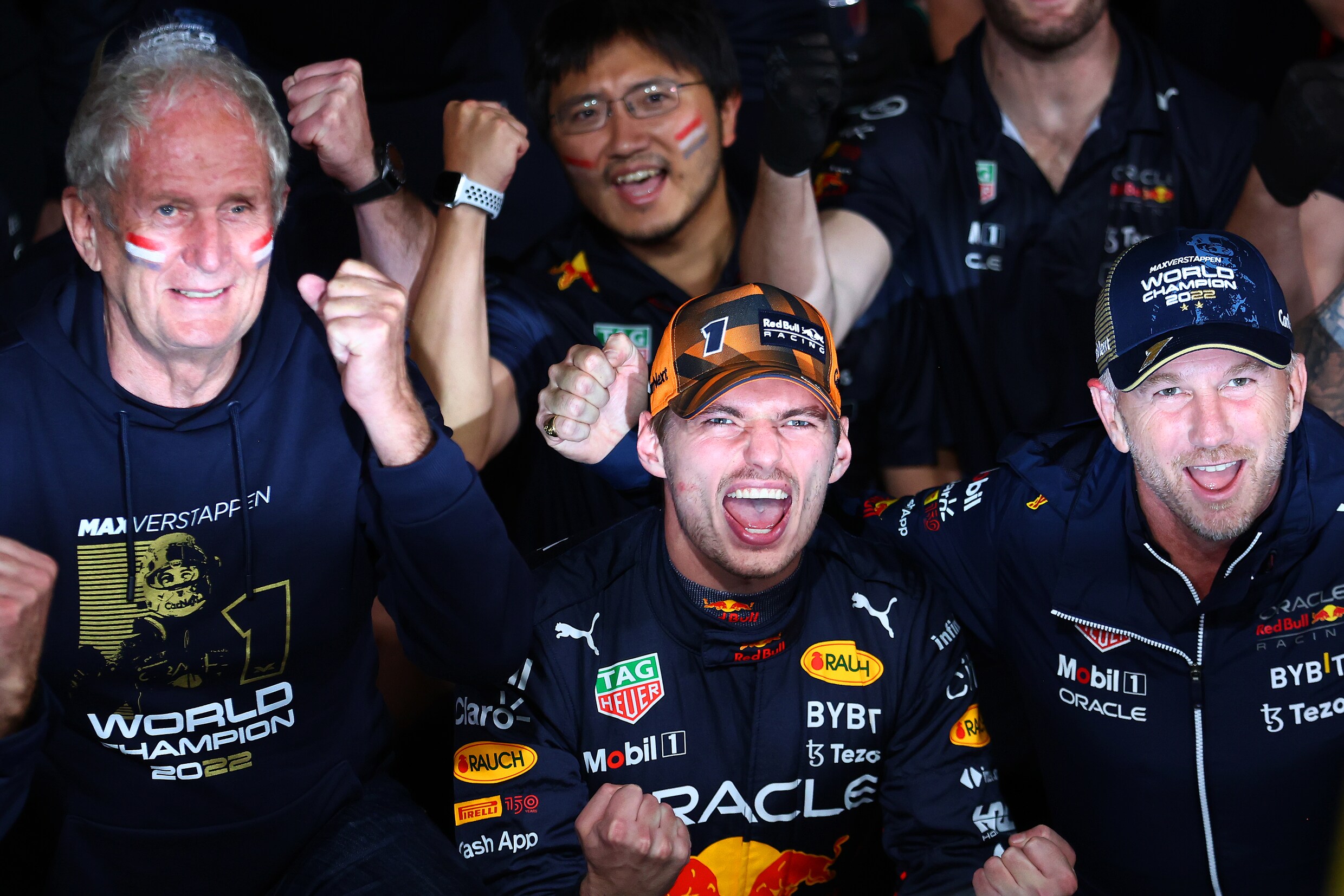 Hij is het niet, hij is het toch wel. Ook Verstappen in verwarring na GP van Japan | de Volkskrant