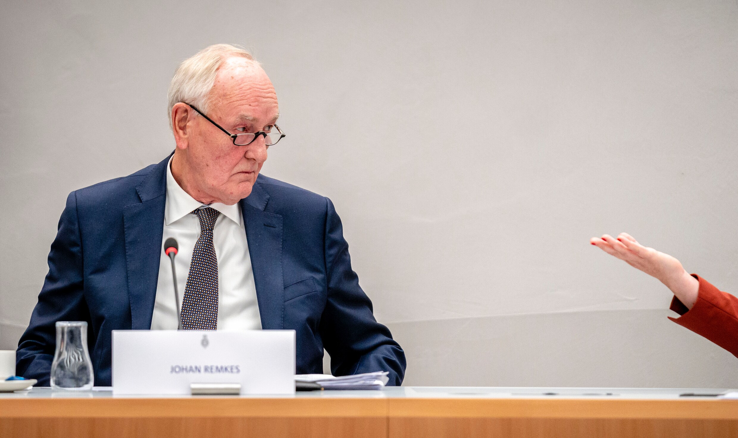 Remkes zwakt zijn advies over piekbelasters af: gedwongen uitkoop is ...