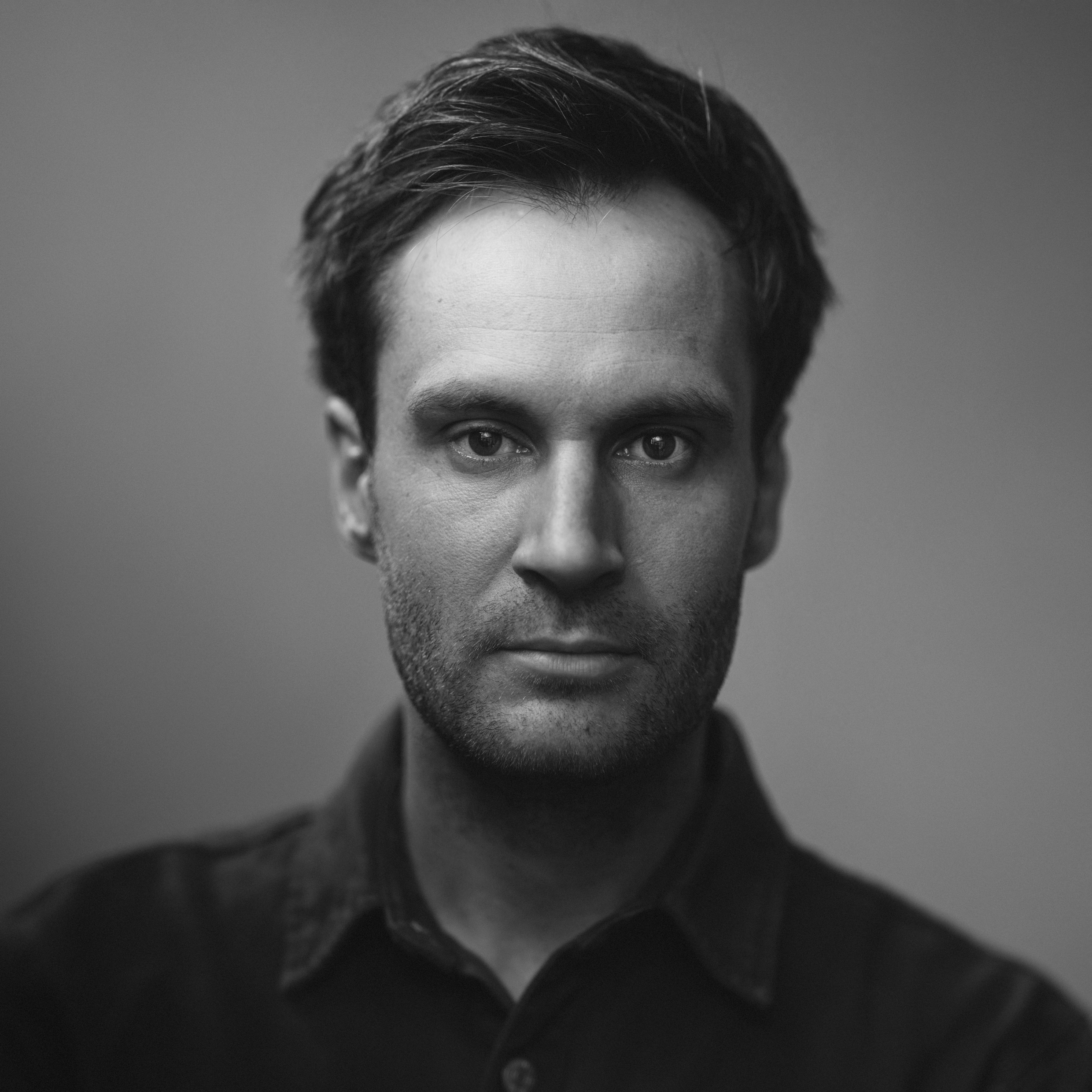 ‘Ik kijk hoe absurd ik het kan maken’ | de Volkskrant