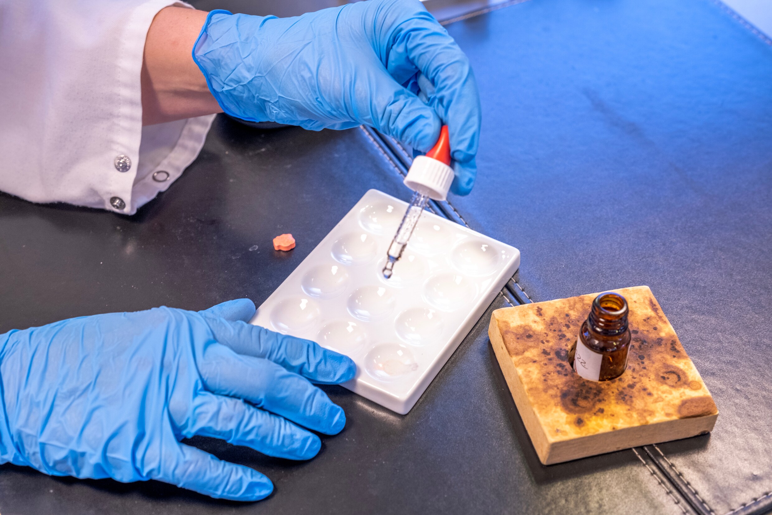 Recordaantal gebruikers wil zekerheid over drugs: ‘Wegens drukte is uw ...