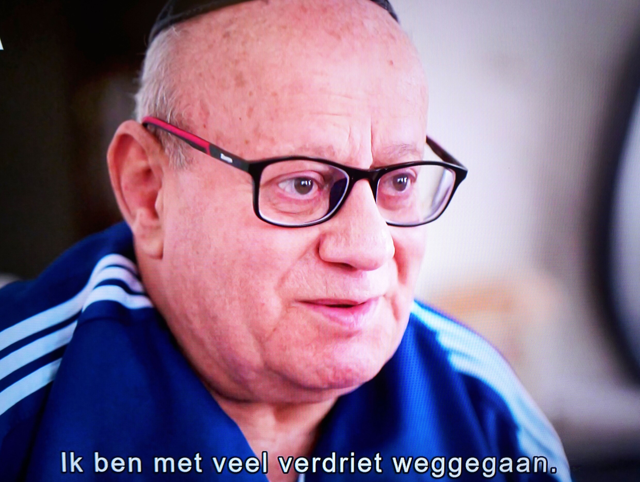 De laatste Jood van Afghanistan oogt gebroken, maar is het niet | de ...