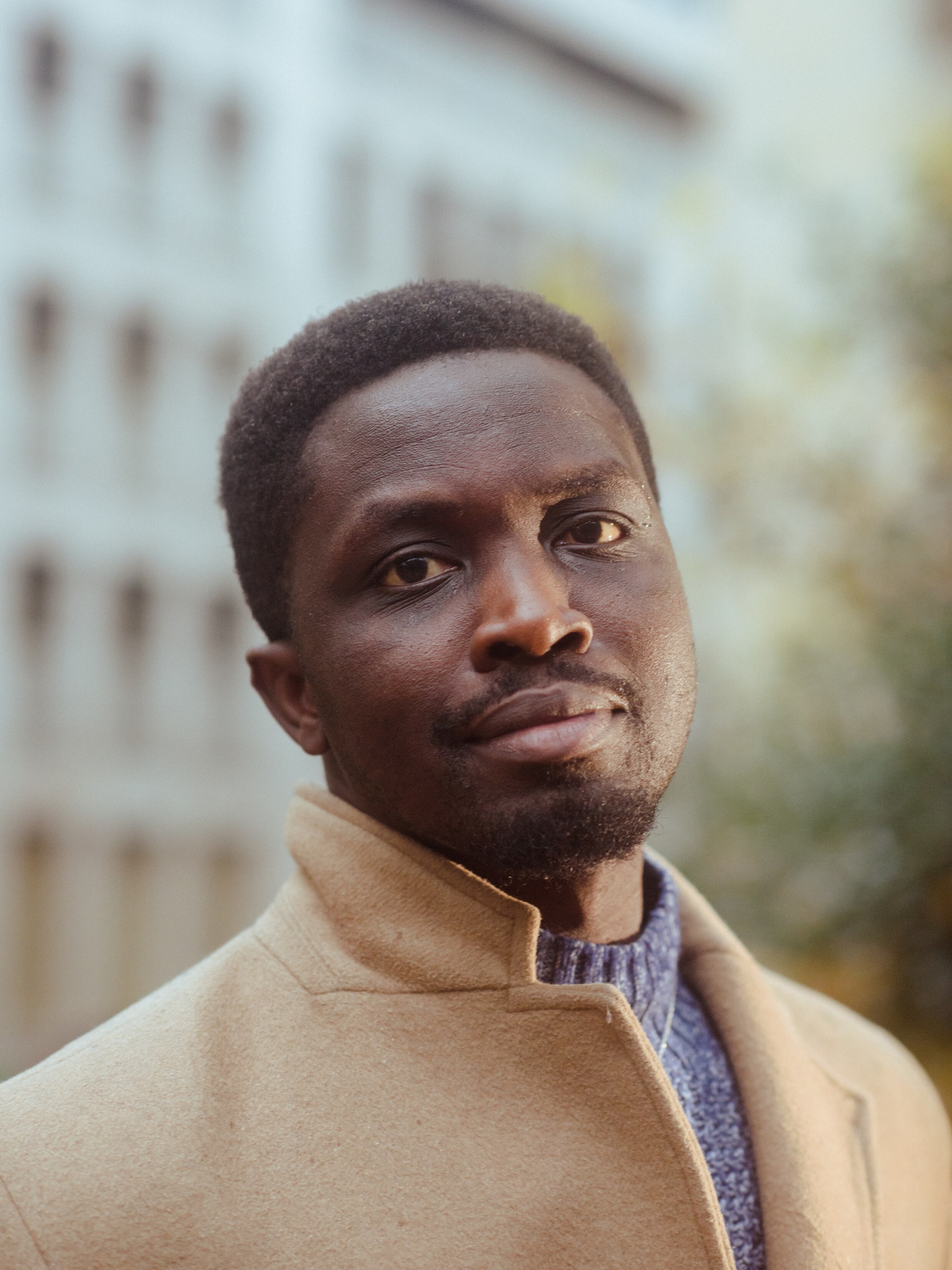 Recensie: In ‘Een echte man’, geschreven vóór zijn doorbraak, toont ...