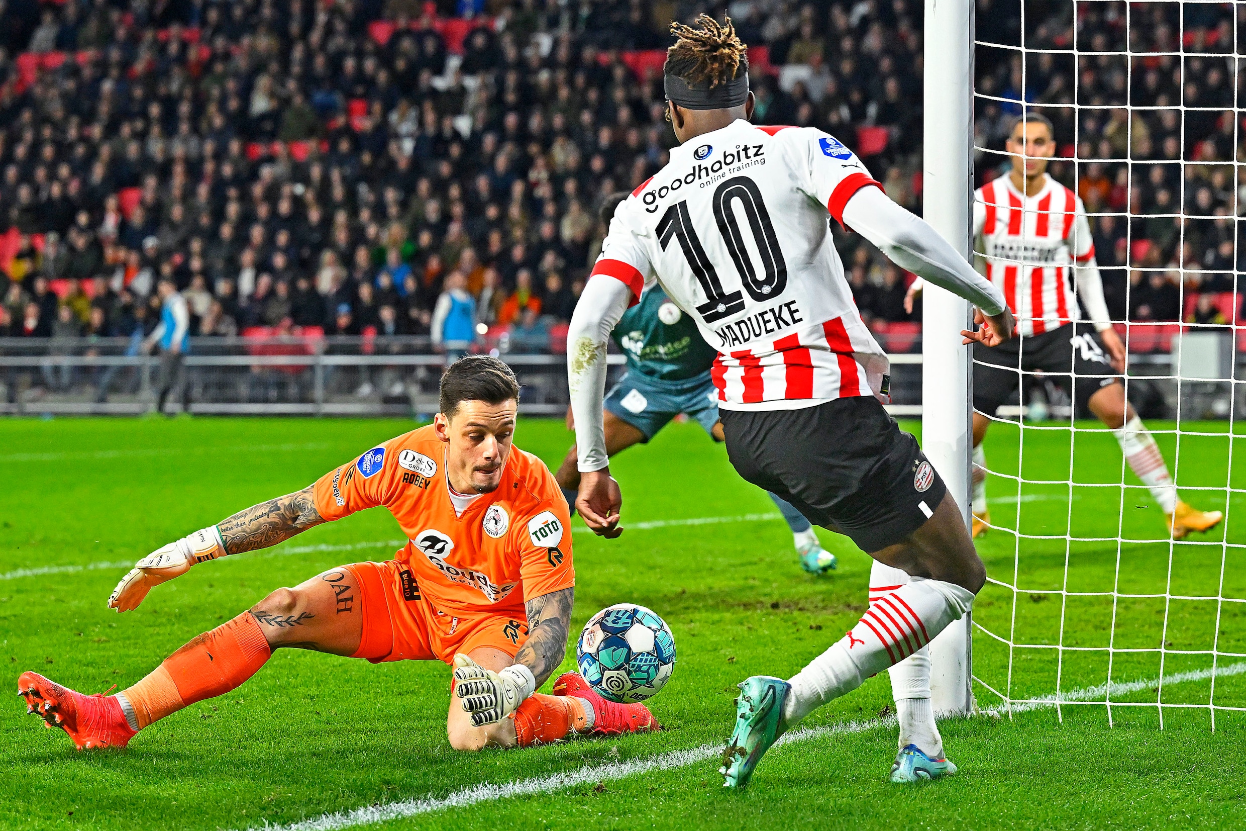 Het grote verlangen van de wakkere Sparta-doelman Nick Olij | de Volkskrant