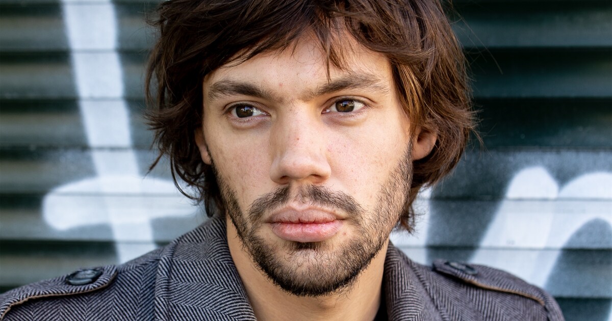 Recensie: Een woelend lichaam van Daniël Vis is een indrukwekkend ...