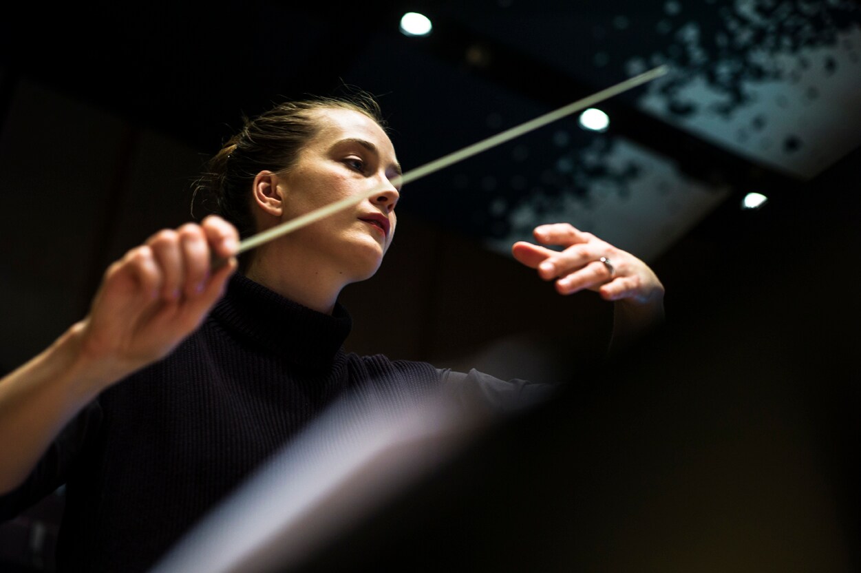 De app Wolfgang loodst je tijdens een concert door de gespeelde stukken | de Volkskrant