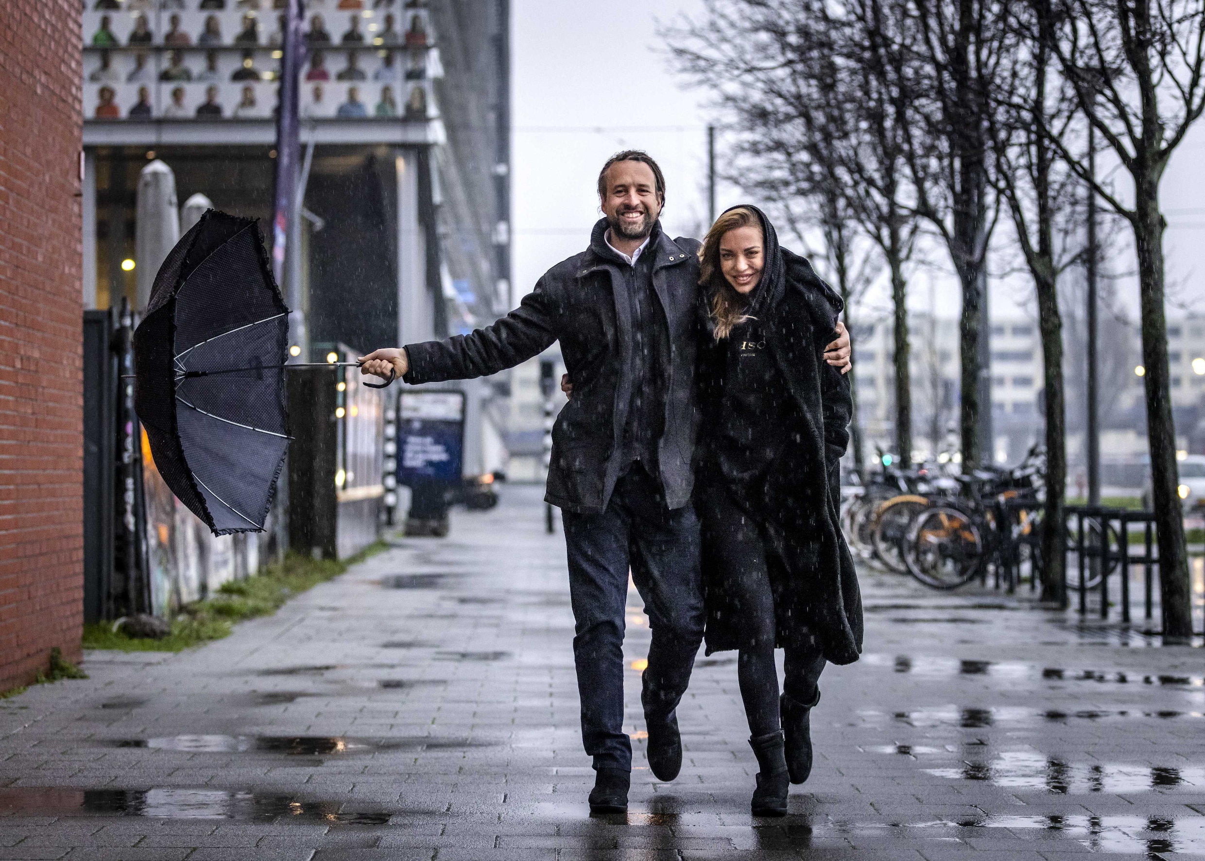 Rechter acht slechts 1 van de 6 uitspraken van Viruswaarheid-kopman ...