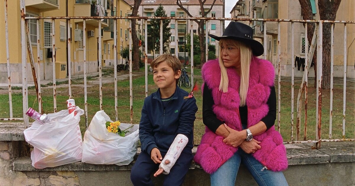 Recensie: ‘Vera’ is intrigerende mix van drama en documentaire | de ...