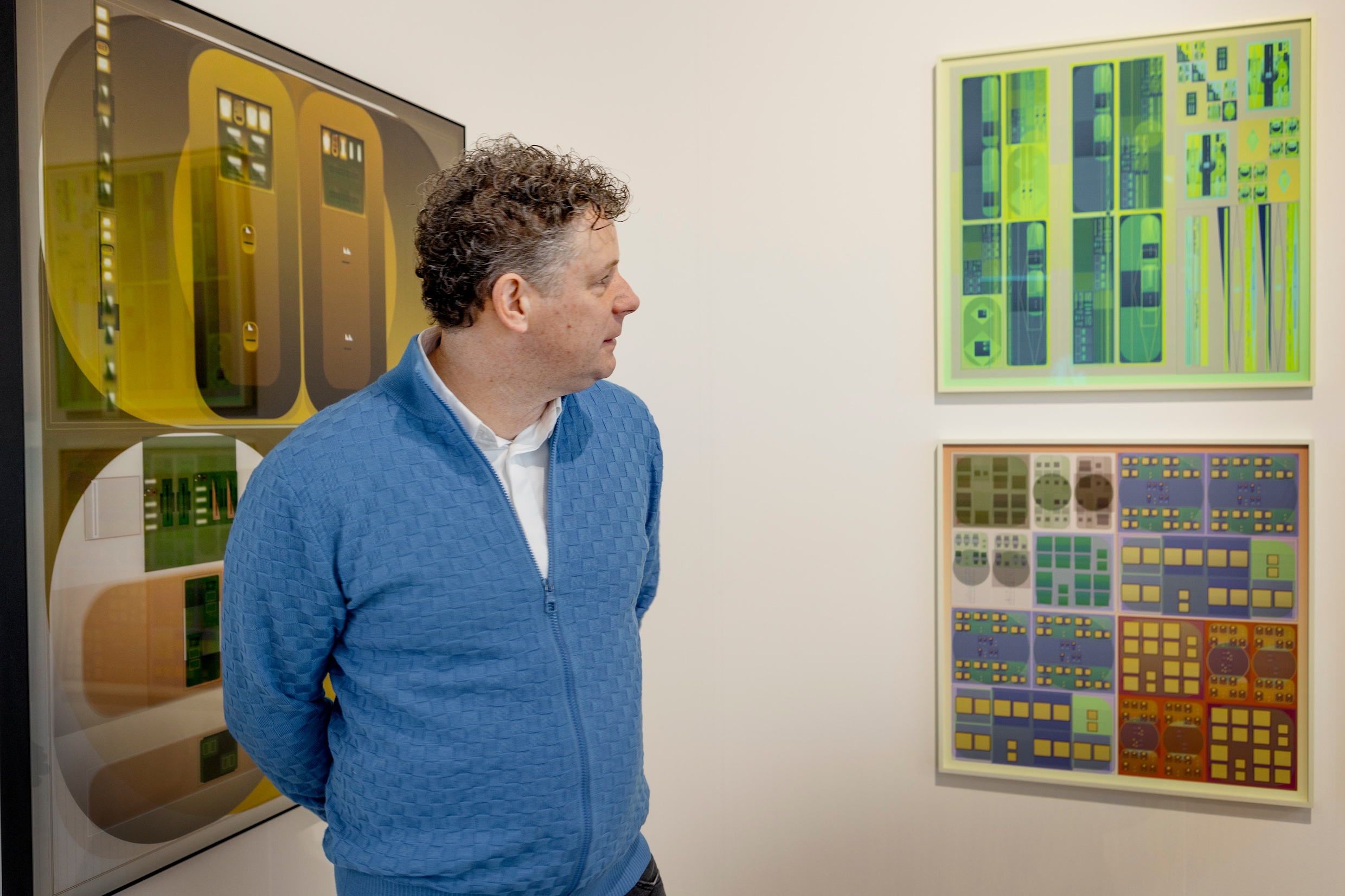 Met een verzamelaar naar kunstbeurs Art Rotterdam: ‘Het is een avontuur ...