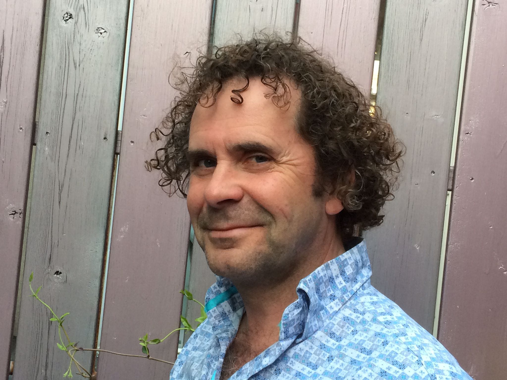 Veelzijdige Groningse kleinkunstenaar koos voor vreugde in plaats van ...