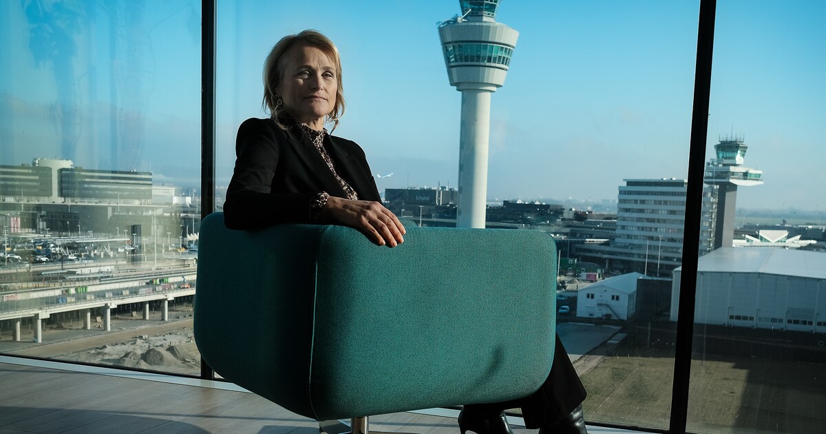 Van KLM zijn er zovele. Van Nederland is maar een enkel exemplaar | de ...