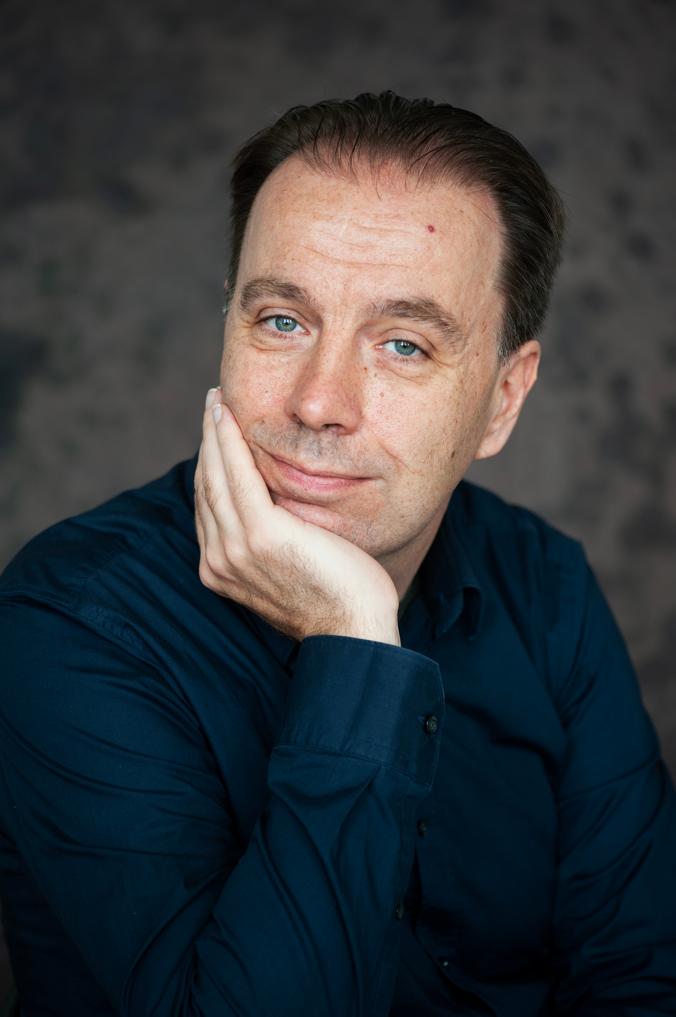 Recensie: Marcel Vonks Van getal naar heelal voert je tot in de diepste ...