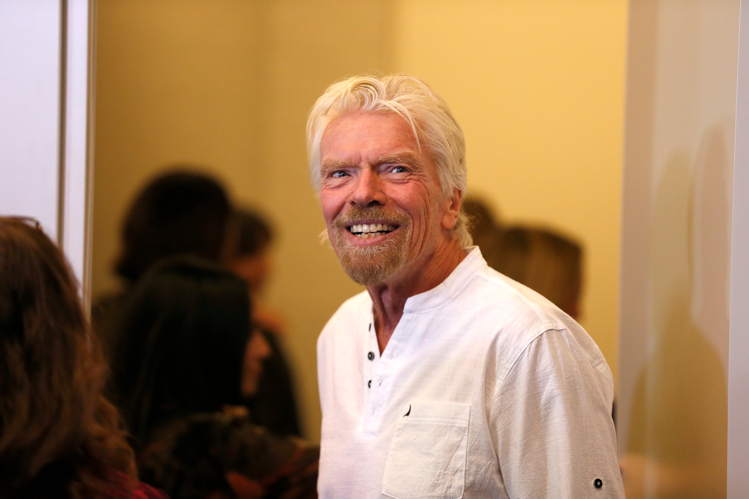 Parel energietransitie overgenomen door HAL, Richard Branson staat weer ...