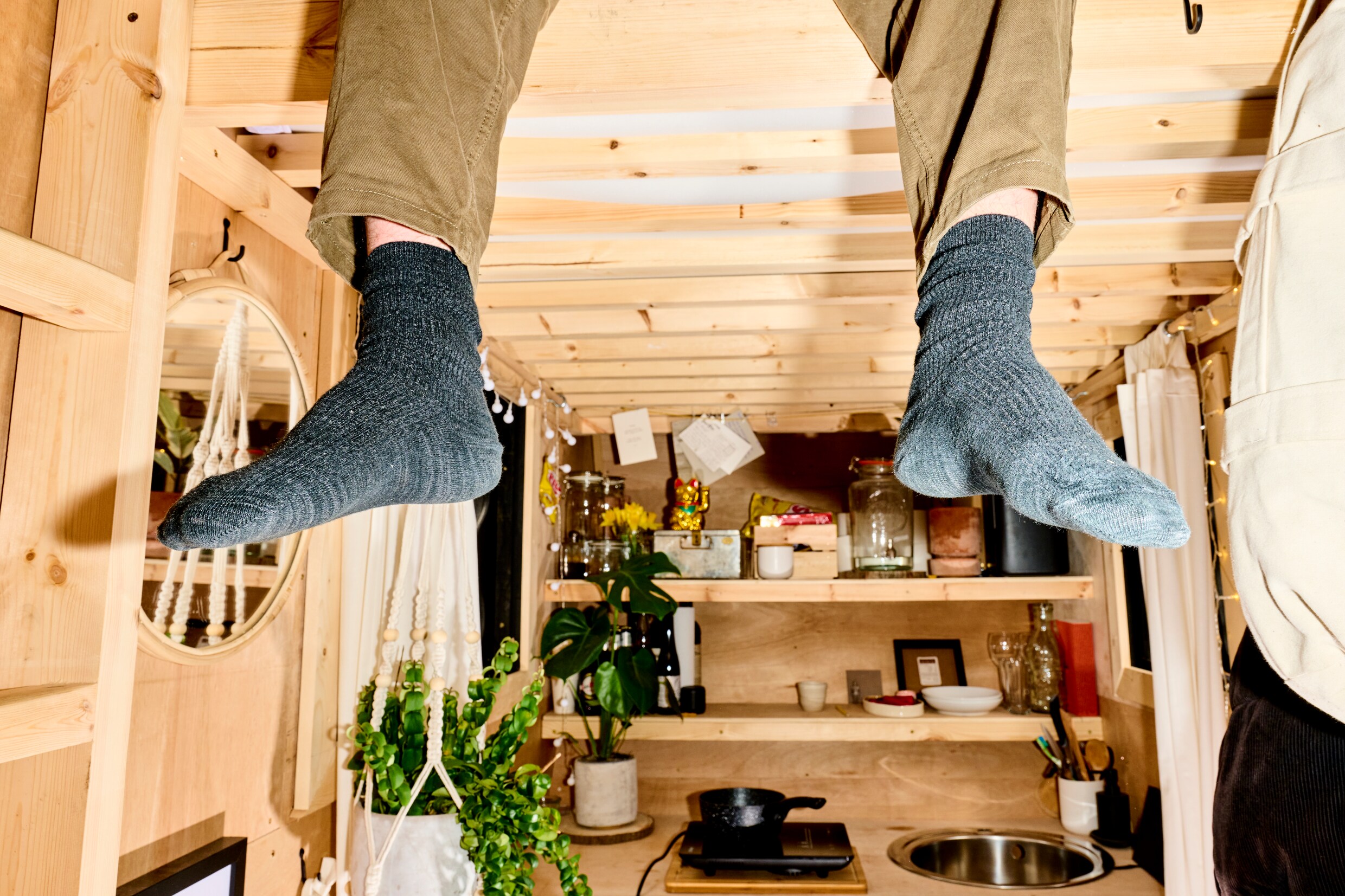 Deze kunstenaar woont in een bouwcontainer: ‘De eerste maanden van het ...