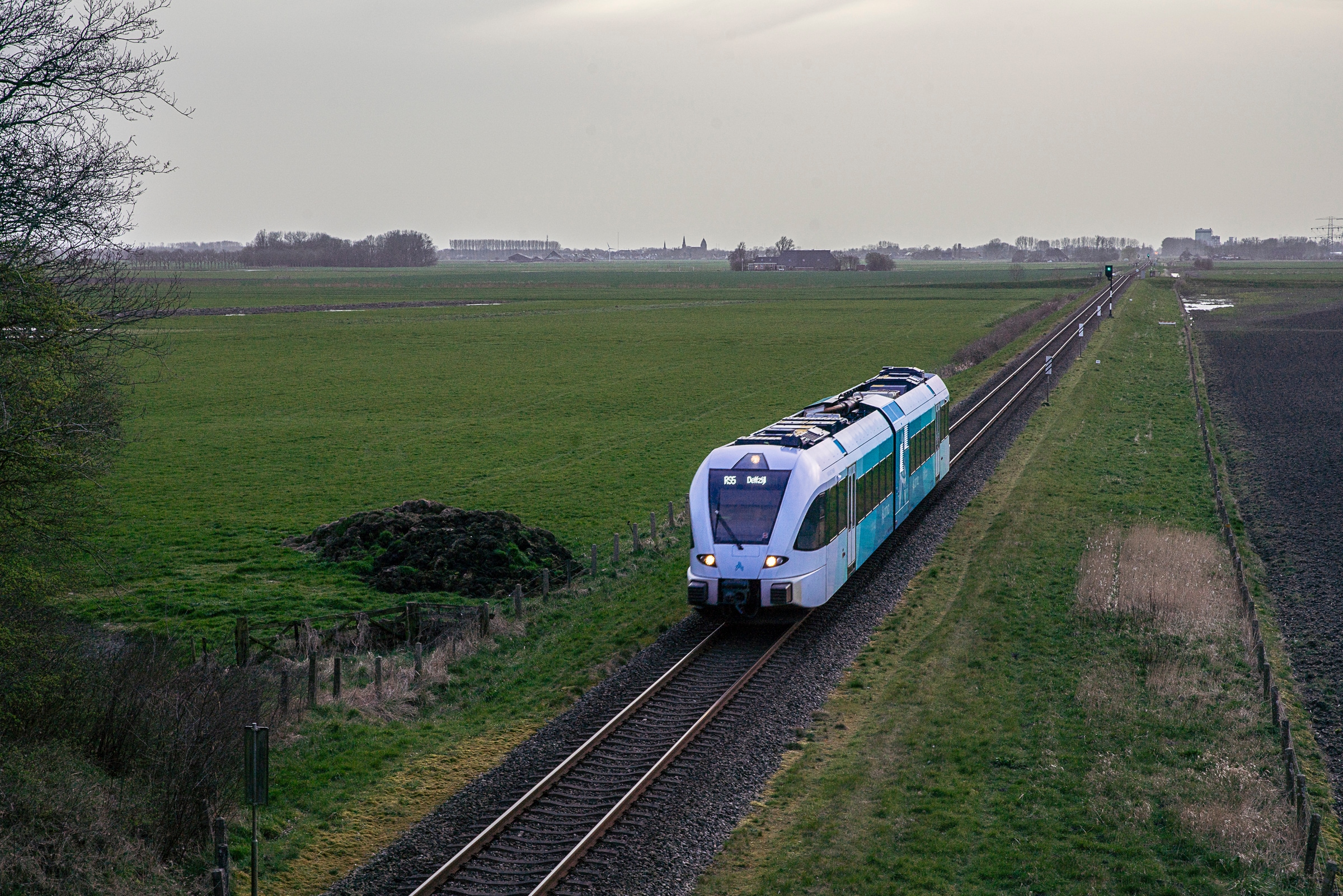 Vervoersbedrijf Arriva komt in handen van Amerikaanse investeerder | de Volkskrant