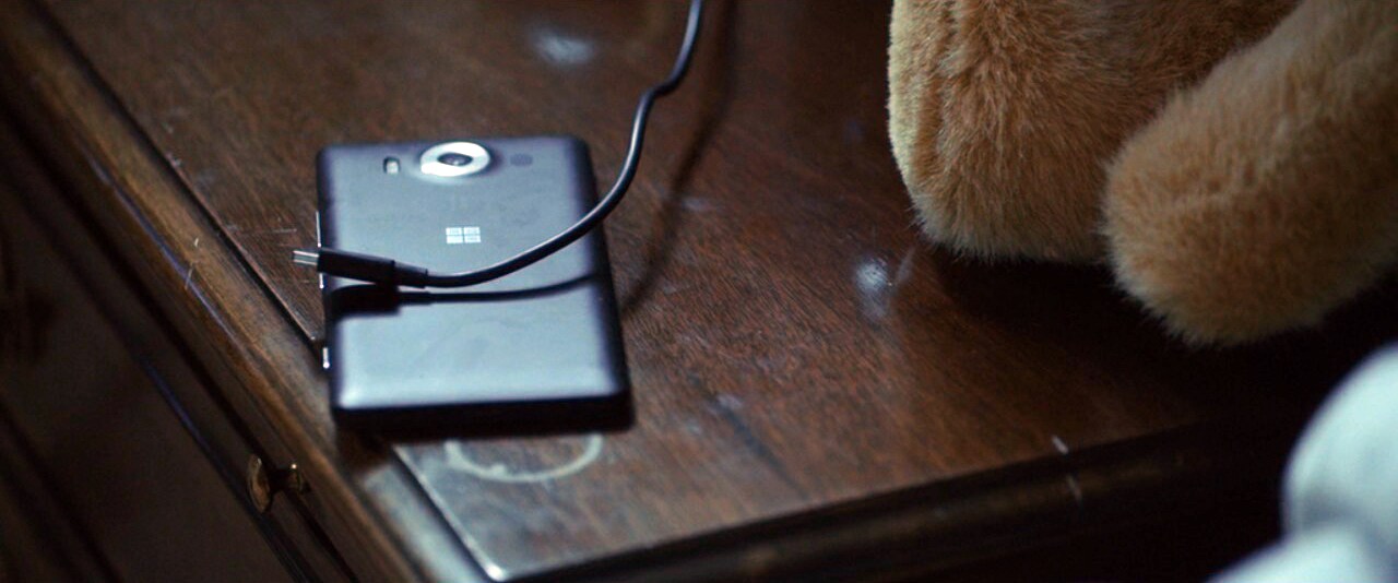 Van ‘The Matrix’ tot ‘Tár’: zo veranderde de mobiele telefoon de ...