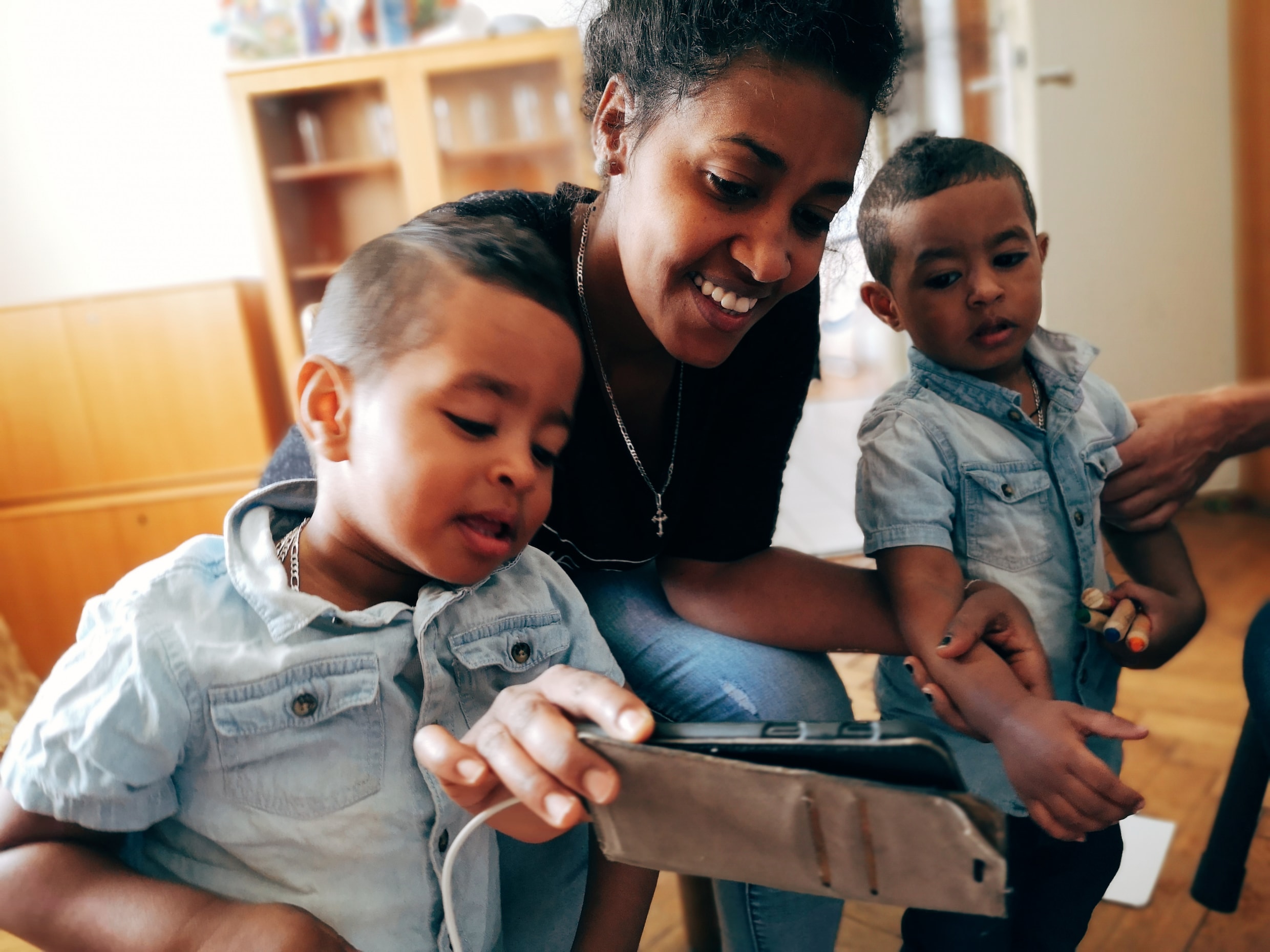 De documentaire over Merhawit en haar tweelingzoons verdient alle aandacht die ze kan krijgen ...