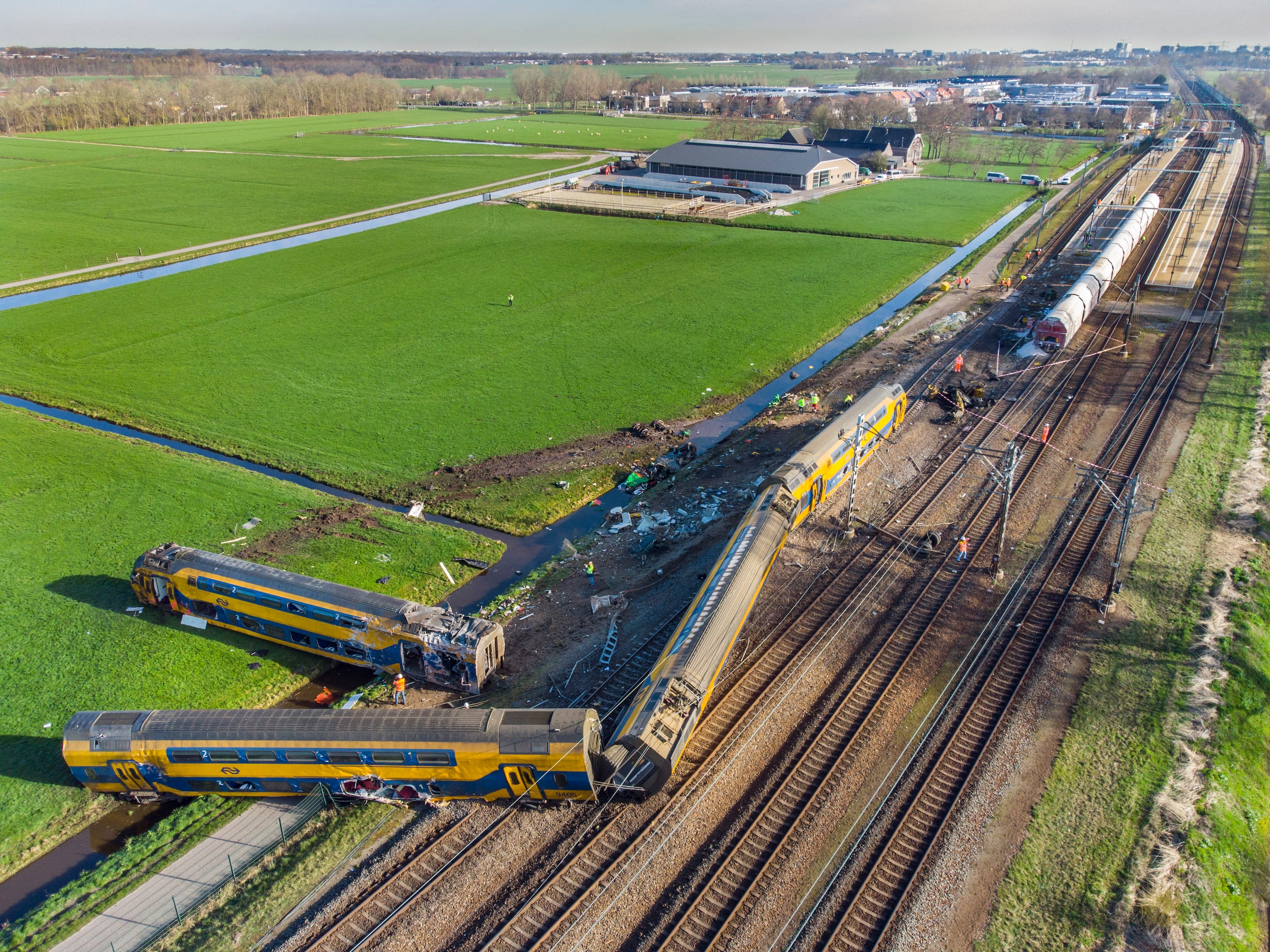 Lees hier het liveblog over het dodelijke treinongeluk in Voorschoten terug | de Volkskrant