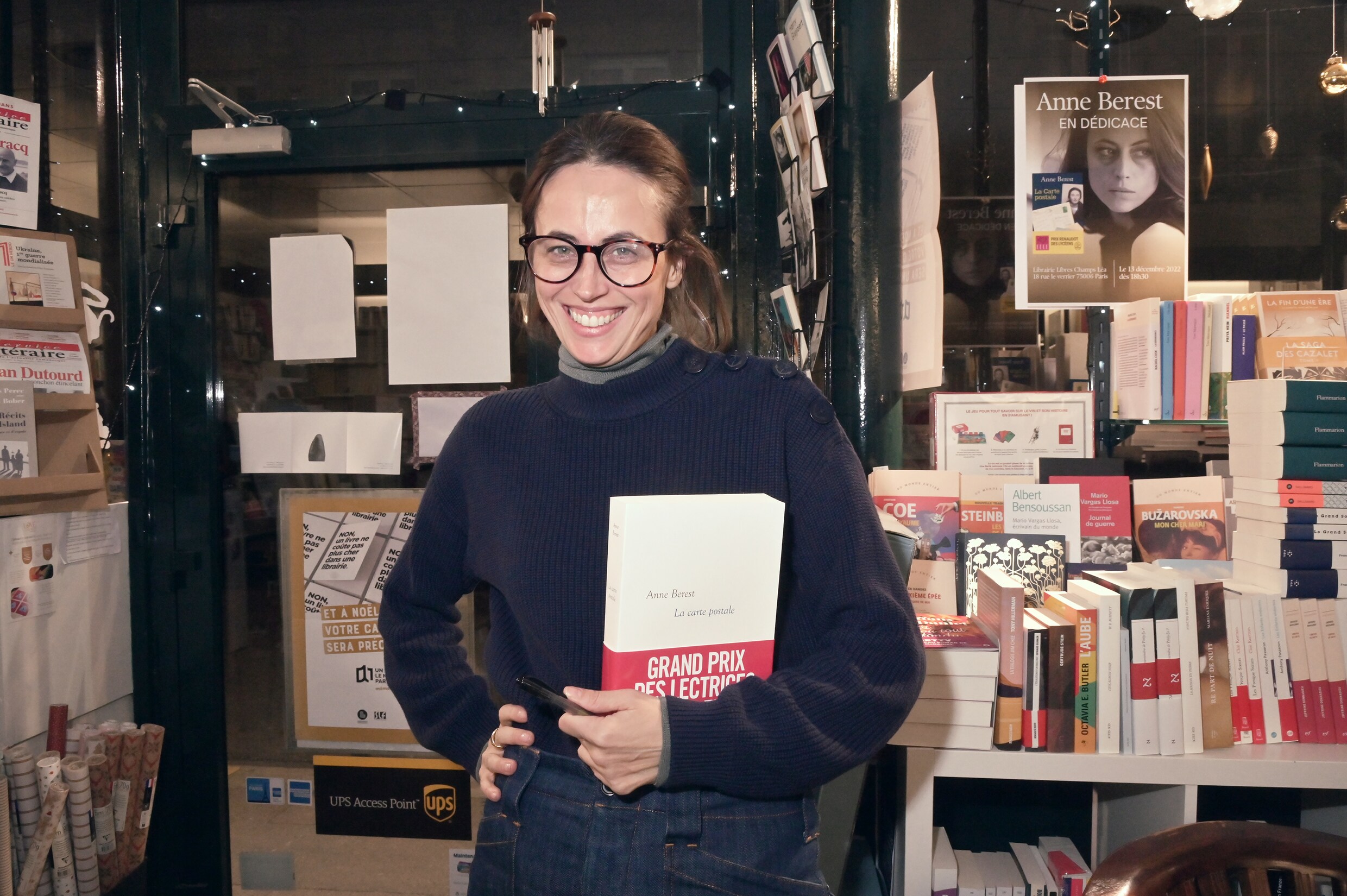 Recensie: In De ansichtkaart van Anne Berest komen de personages niet ...