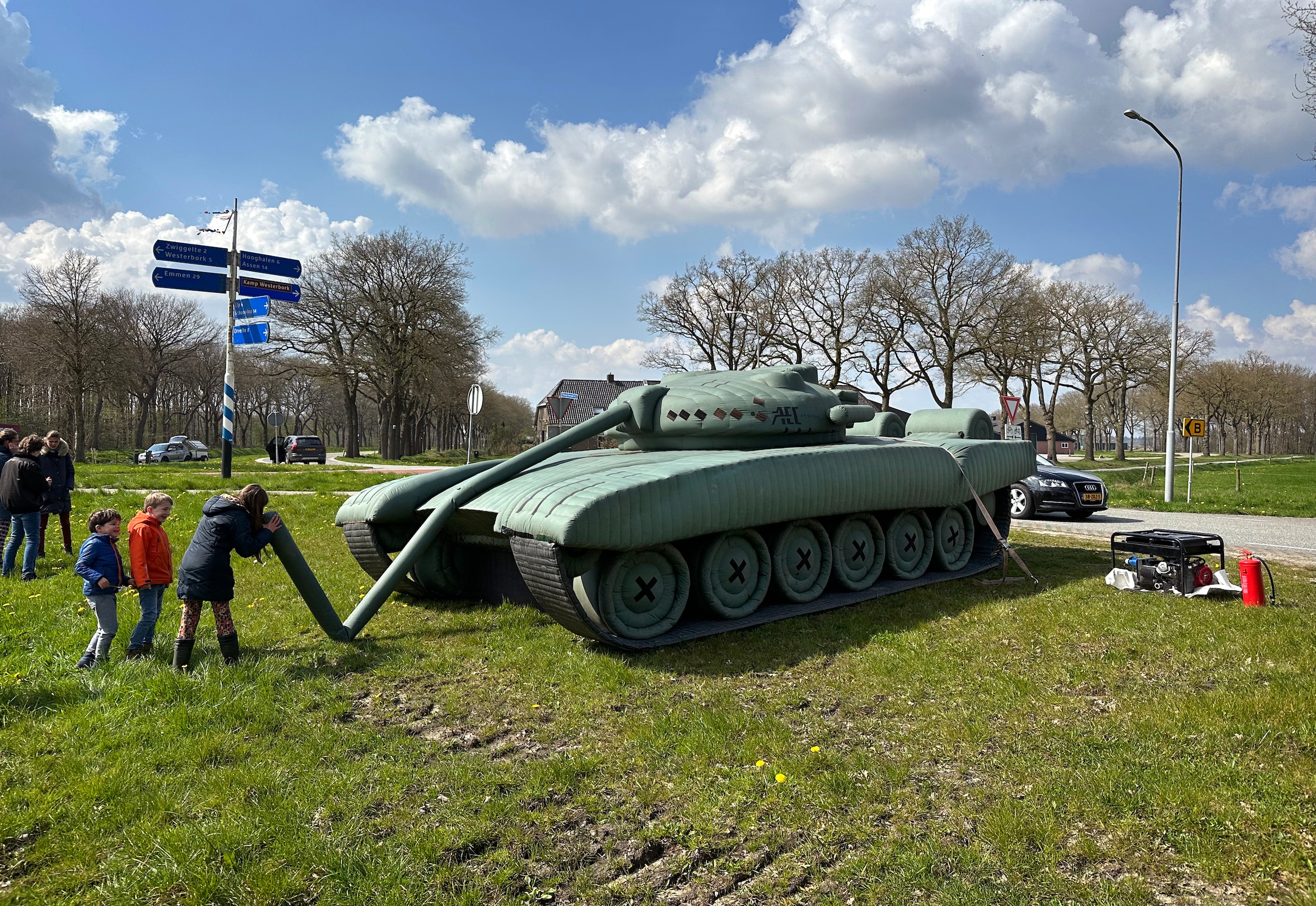 Nog nooit gaf de wereld zo veel geld uit aan defensie als nu | de ...