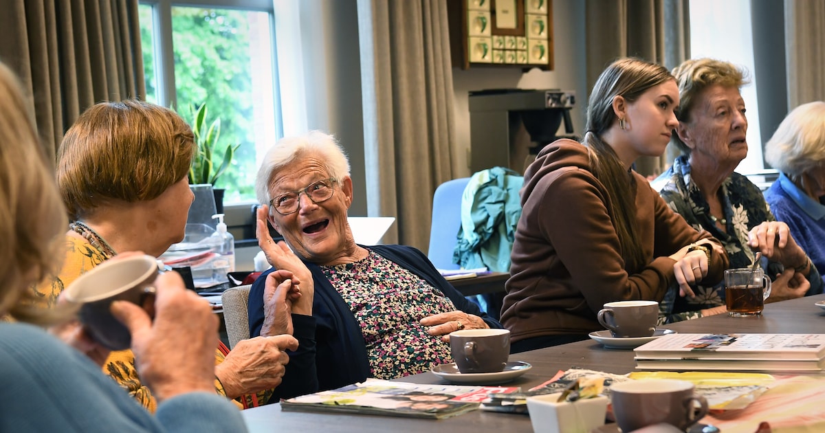 In Dongen krijgen ouderen met dementie zorg zonder bureaucratische horden, nu de rest van ...