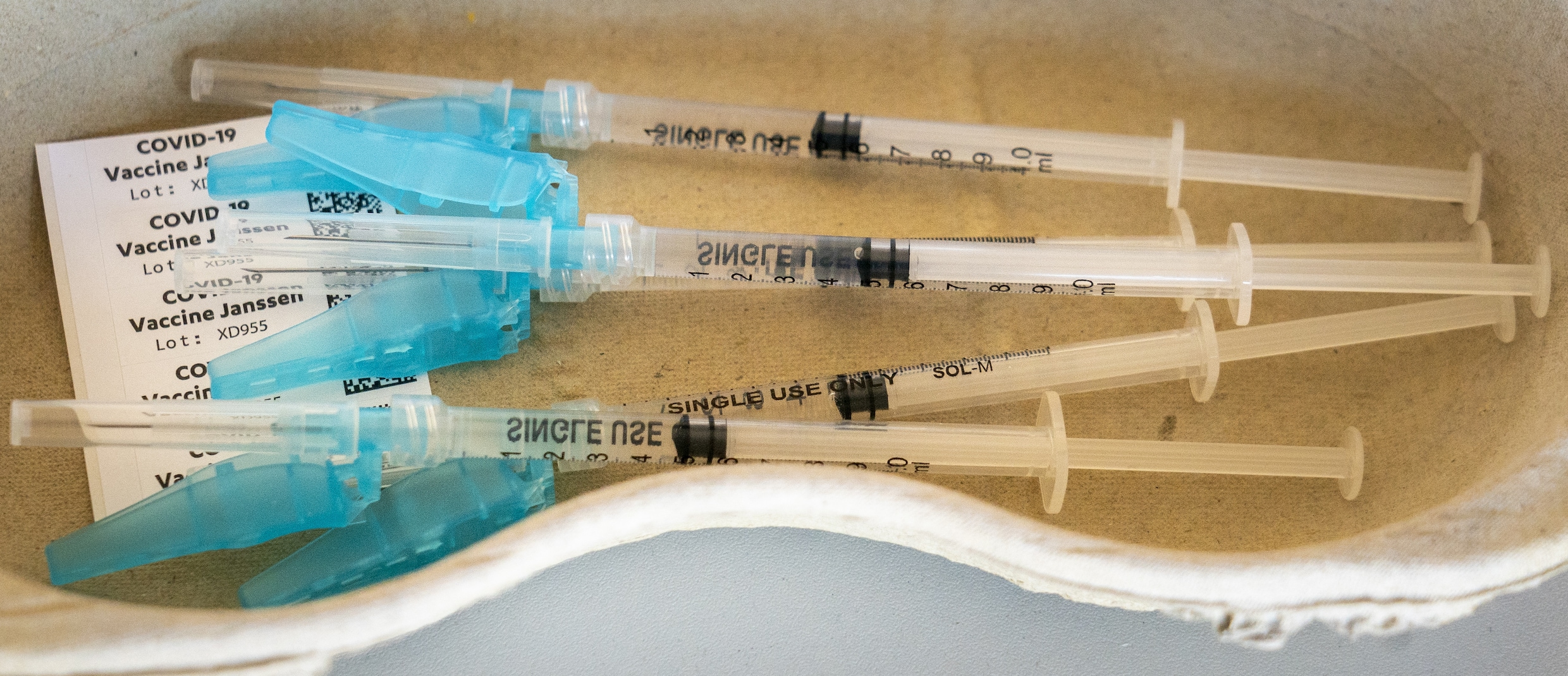 Eerste claim voor mogelijke schade door coronavaccin, staat en ...