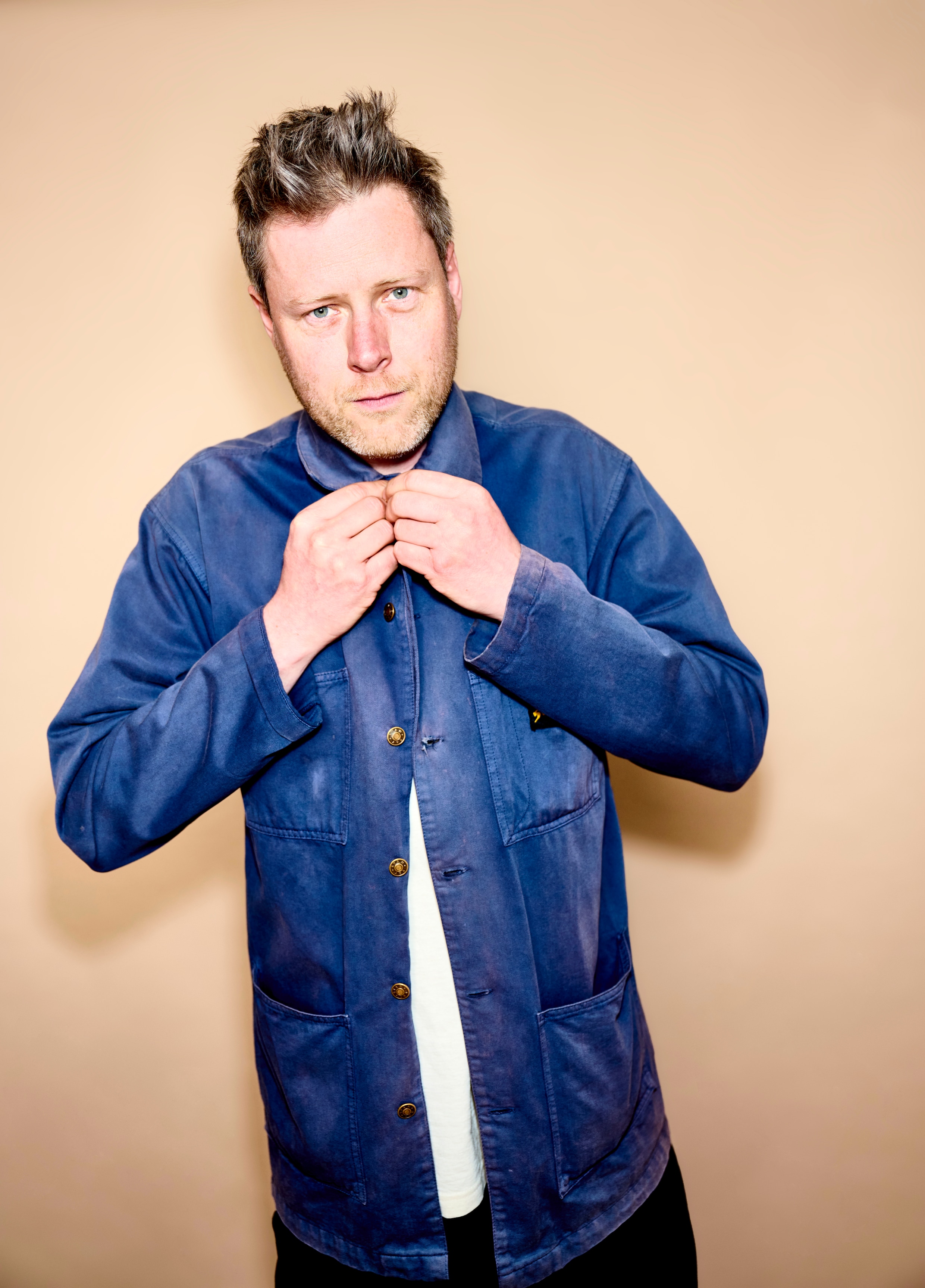 Schrijver Max Porter: ‘Het is momenteel moeilijk om artiest te zijn in ...