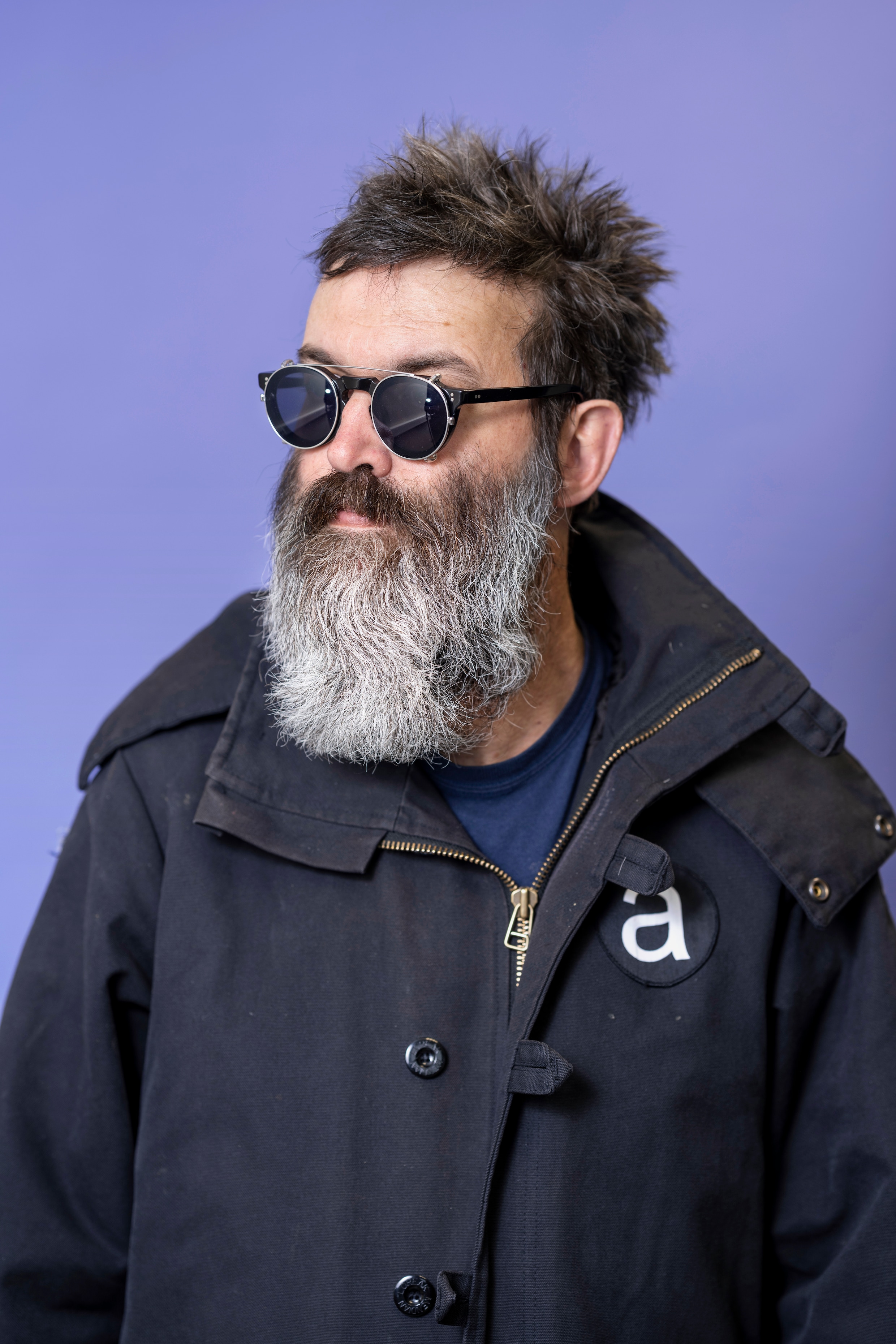 Mark Oliver Everett – bekend als E – staat weer dolgelukkig op het ...