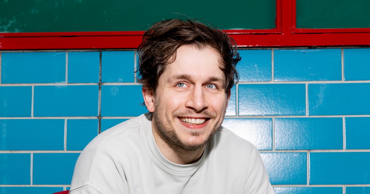 Als Sjamadriaan rekent Adriaan ter Braack af met online ‘fopgoeroes ...