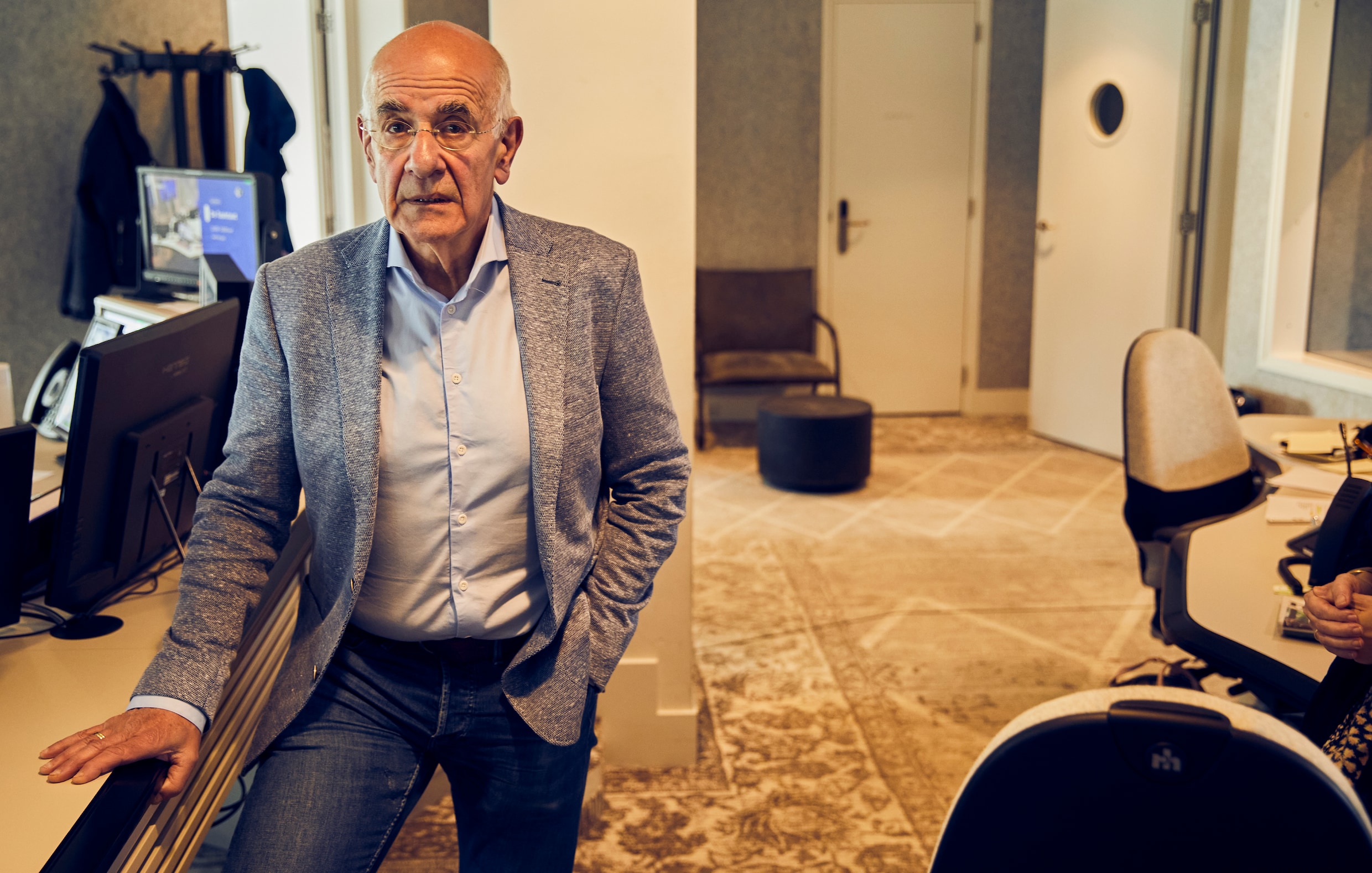 Frits Spits: ‘Mijn werk was mijn reddingsboei. Muziek en taal zorgden ...