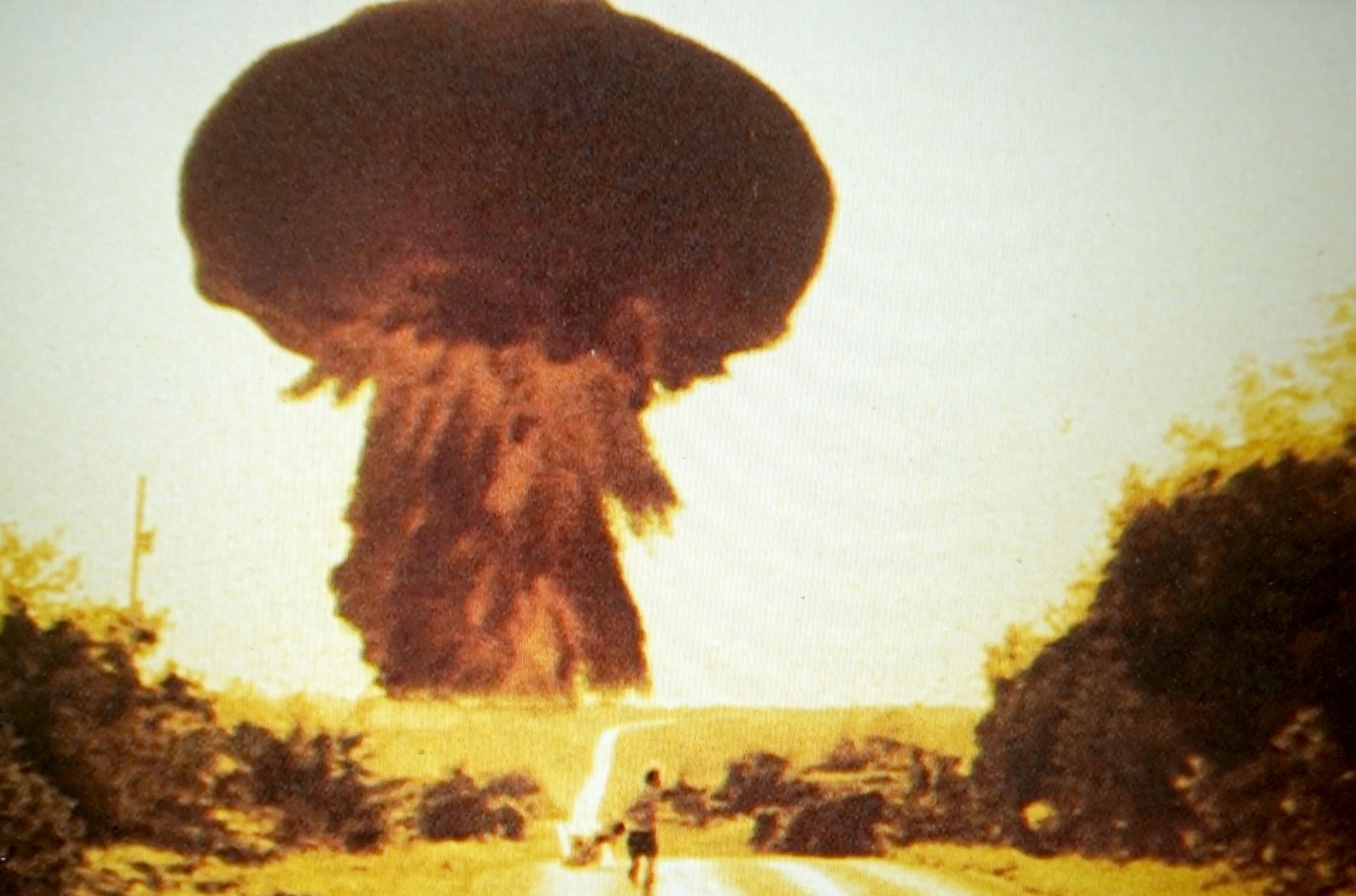 Heeft de schokkende film ‘The Day After’ een kernoorlog voorkomen? | de ...